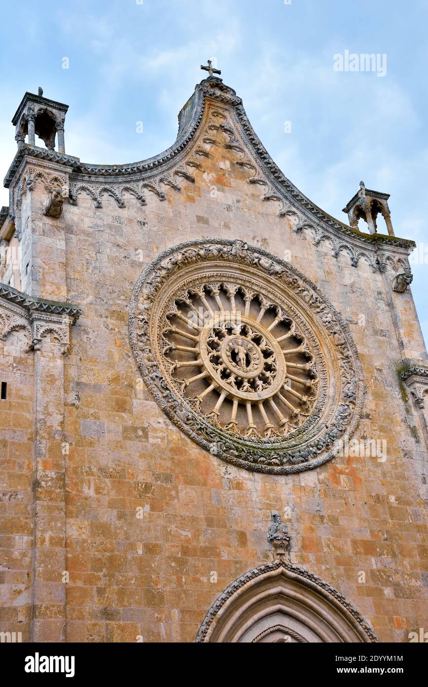 Roman gothic style hi-res stock photography and images - Alamy