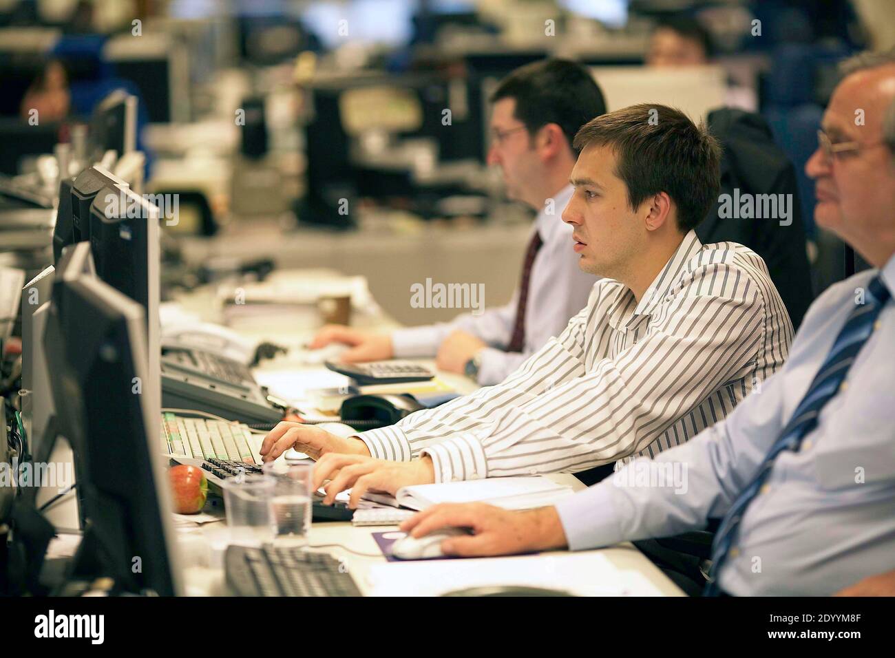 London trading floor hi-res stock photography and images - Alamy
