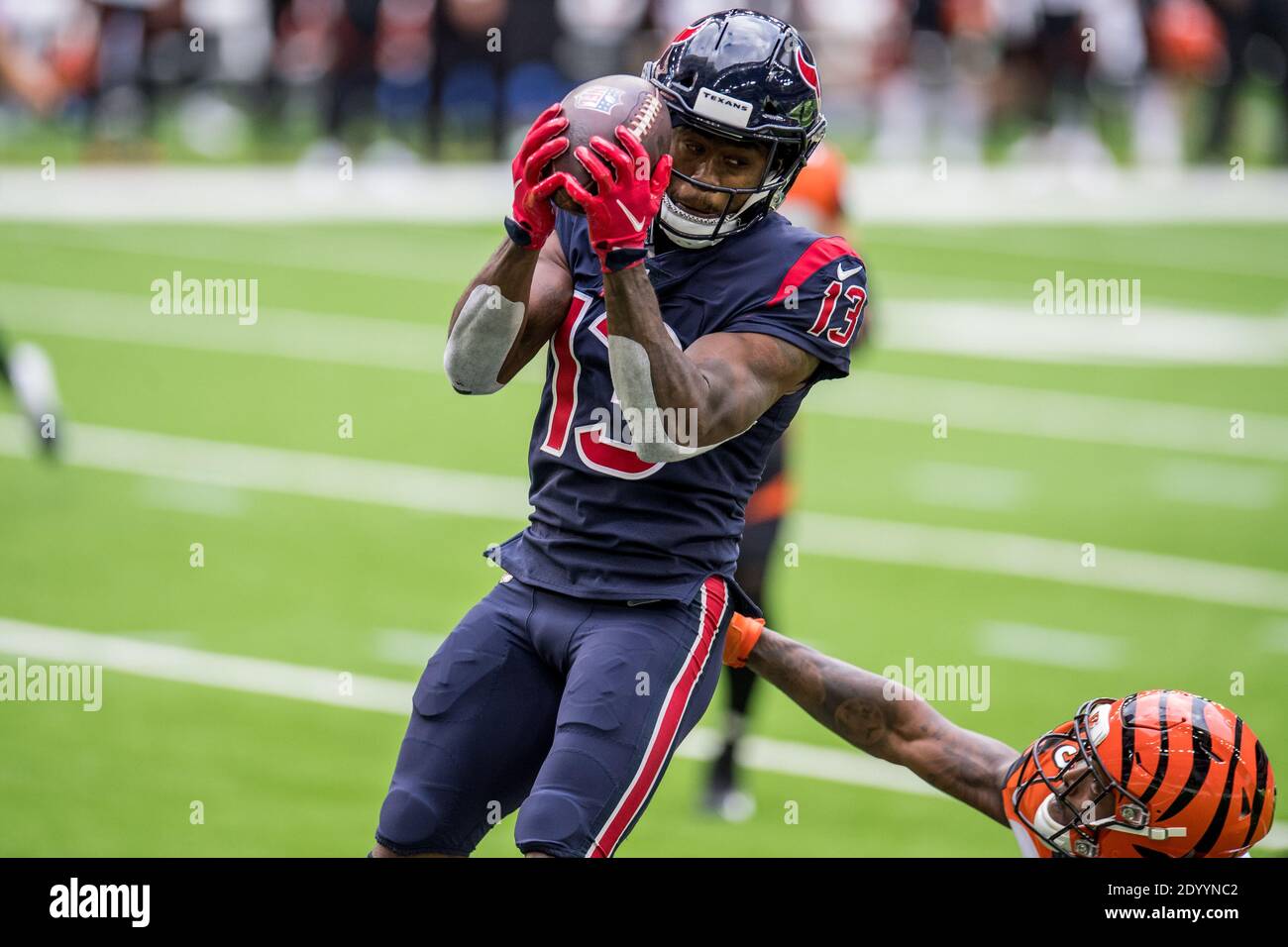 Lateral pass hi-res stock photography and images - Alamy