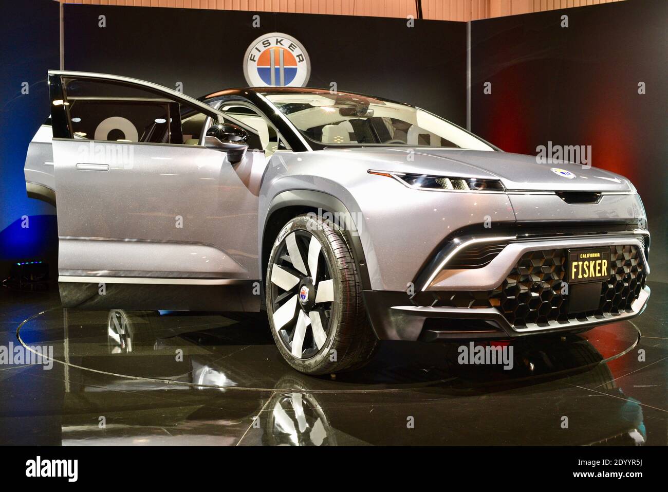 The fisker ocean hi-res stock photography and images - Alamy