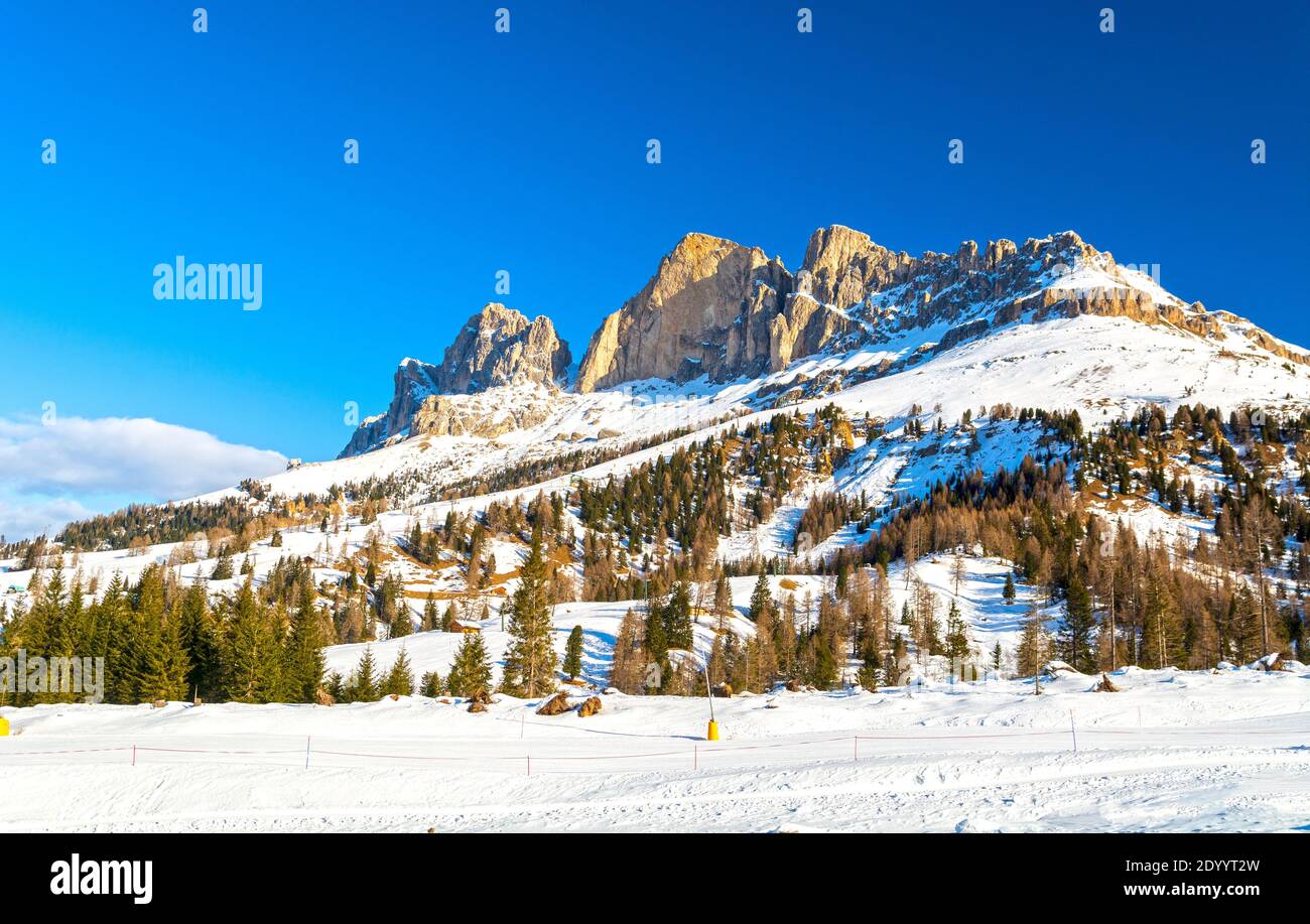 Ski lift and slope in Dolomites mountains, Carezza / Karersee ski ...