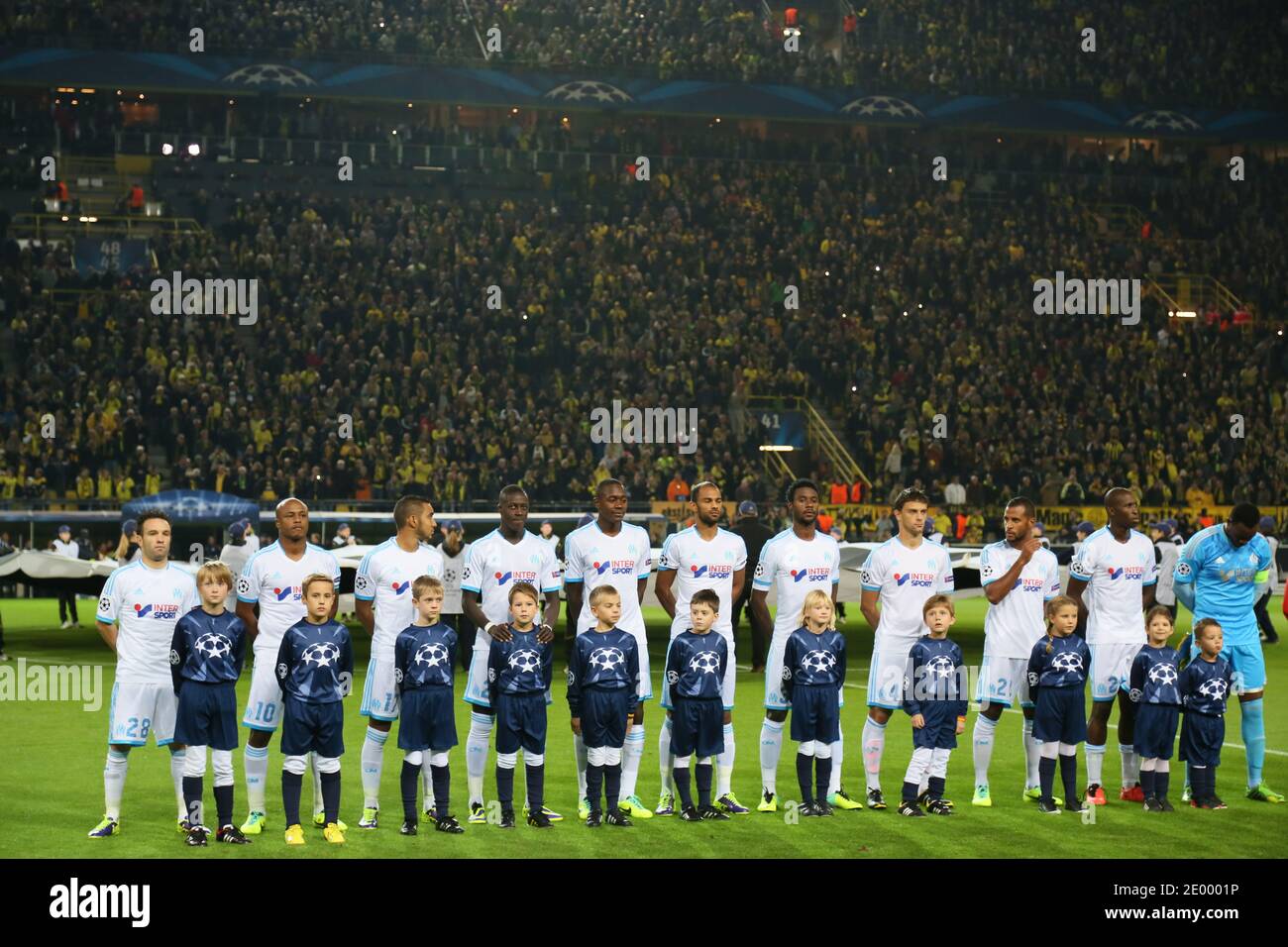 OM's line group during the UEFA champions League soccer match, Borussia ...