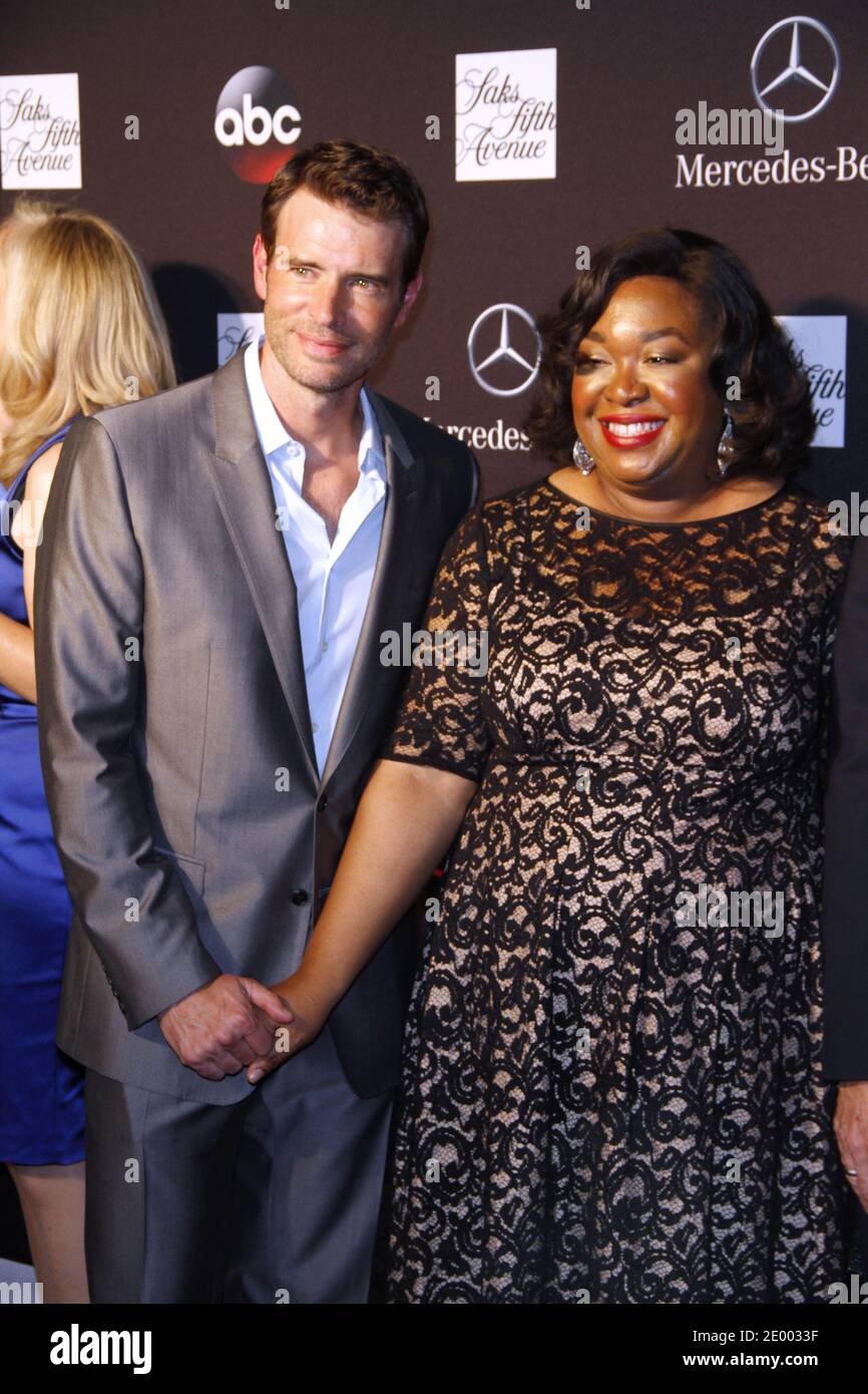 Scandal cast photo hi-res stock photography and images - Alamy