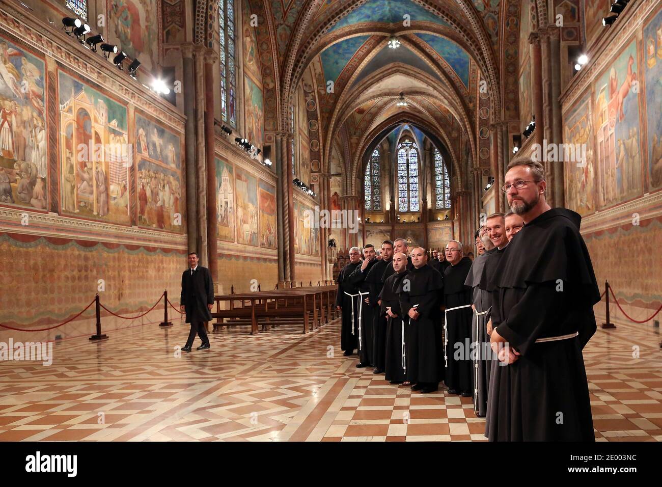 Pope Francis makes a pilgrimage to the hillside town of Assisi , Italy ...