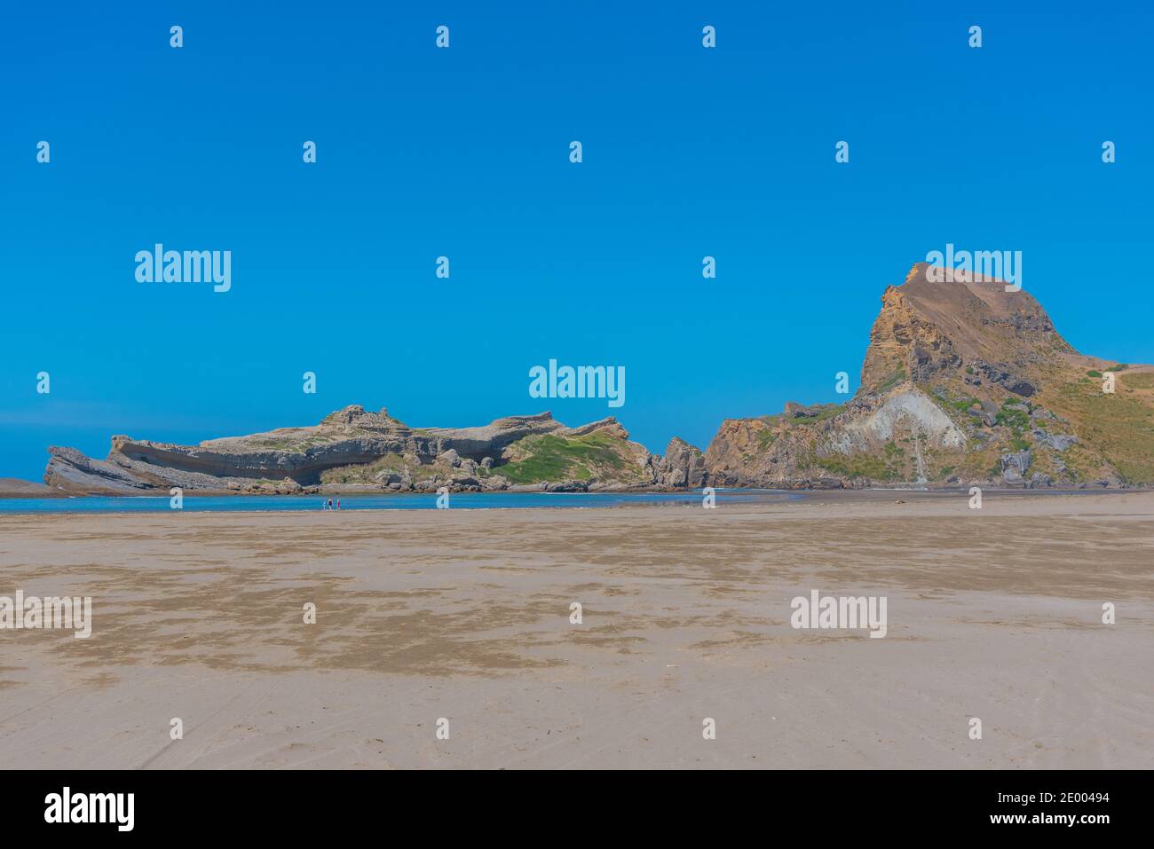 Castlepoint beach in New Zealand Stock Photo - Alamy