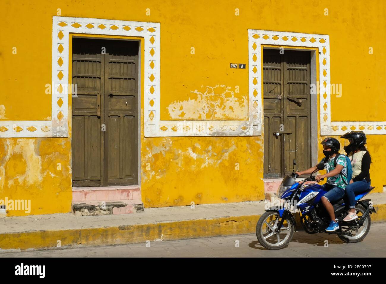 Mexican people riding a motorcycle hi-res stock photography and images ...