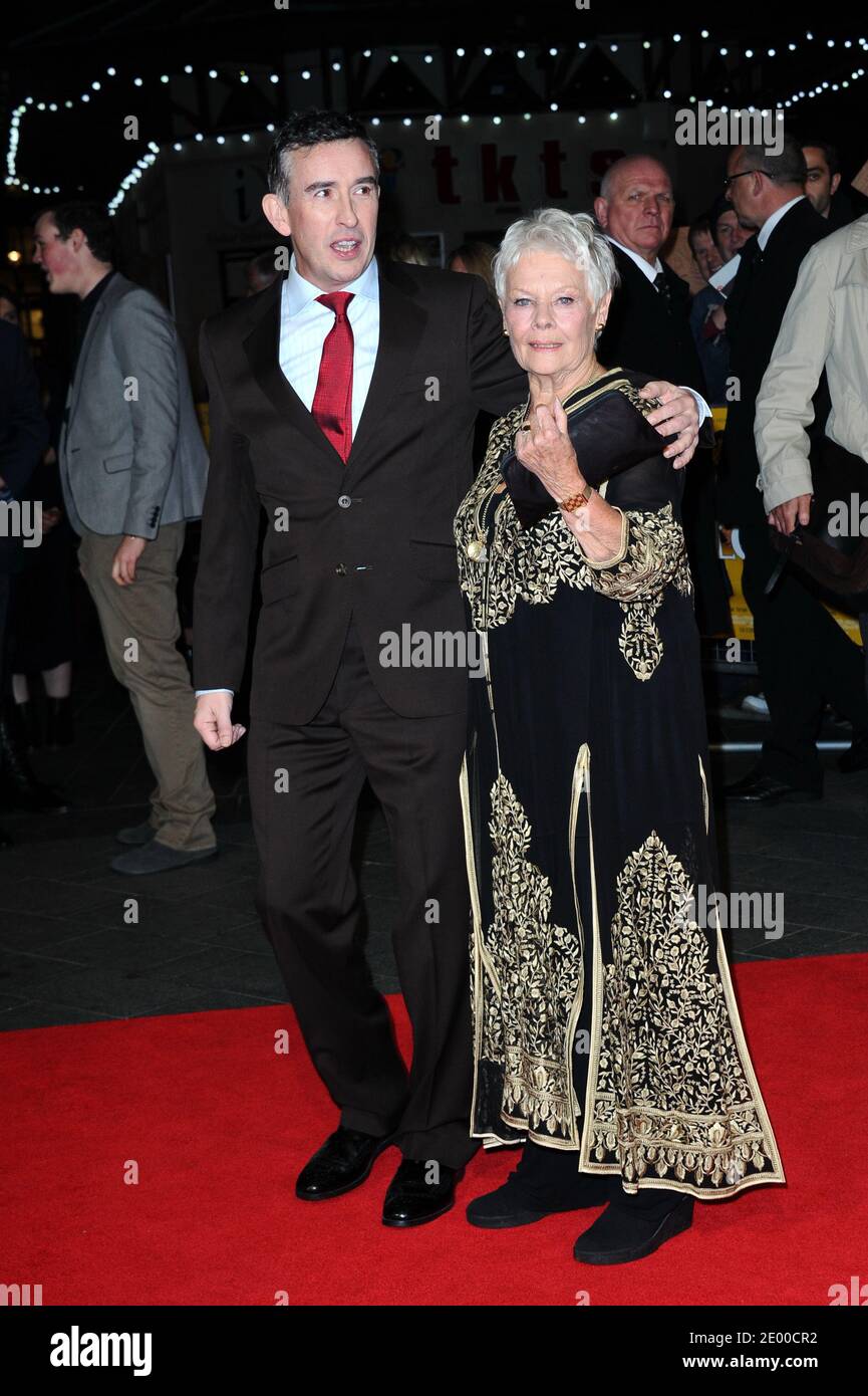 Steve Coogan and Judi Dench arriving for the premiere of the film ...