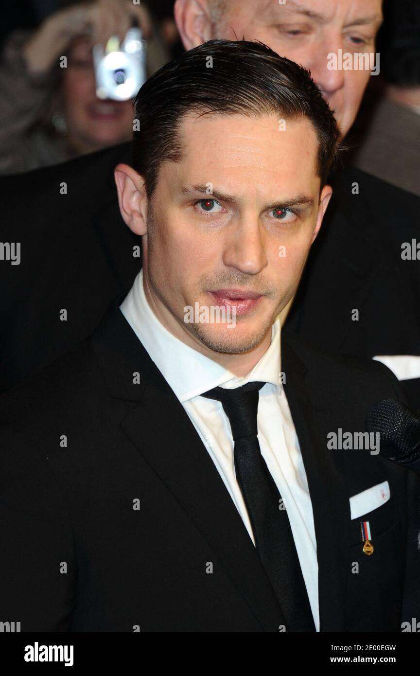 Tom Hardy arriving to the premiere for the film Locke as part of the ...