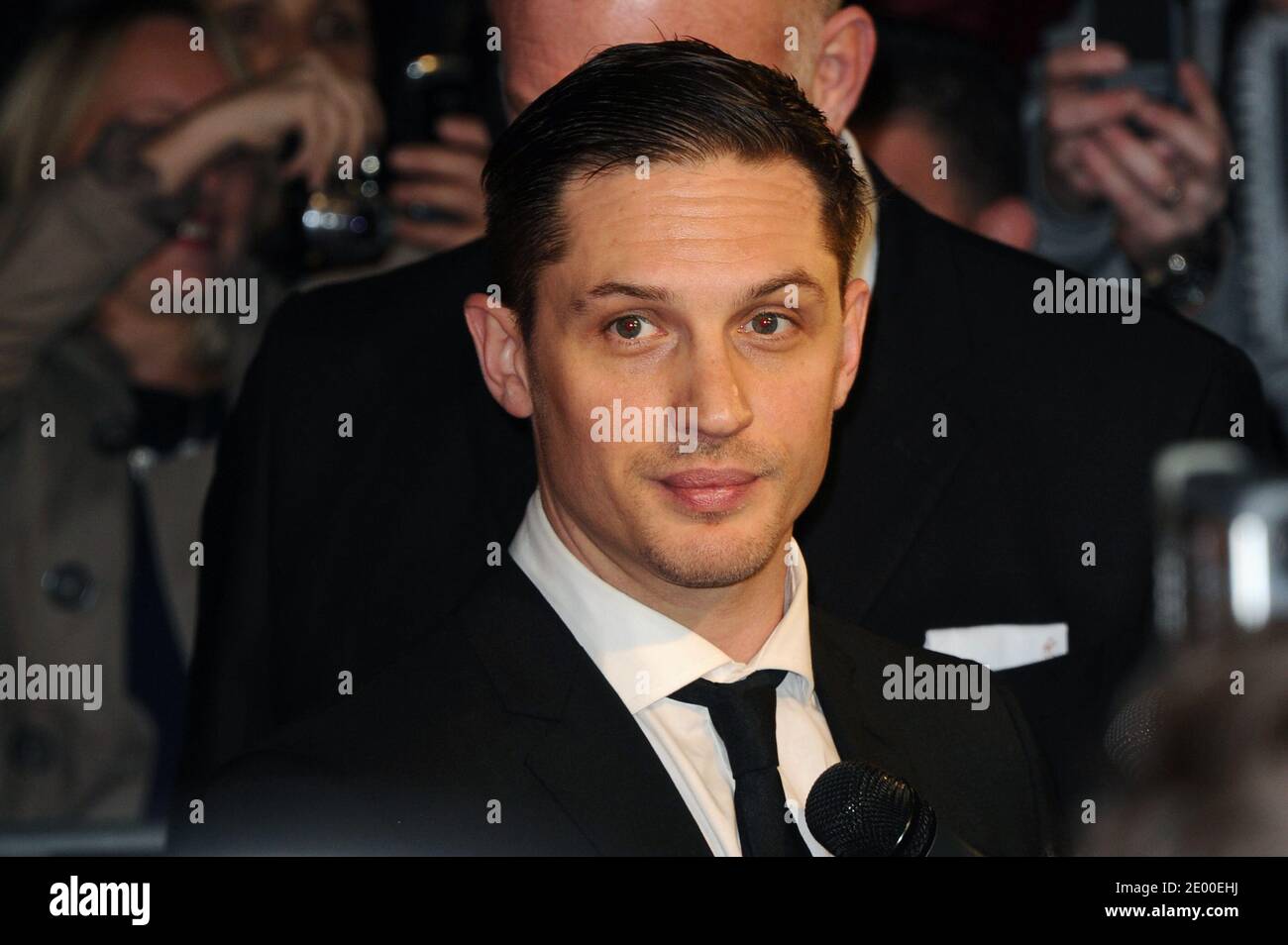 Tom Hardy arriving to the premiere for the film Locke as part of the ...