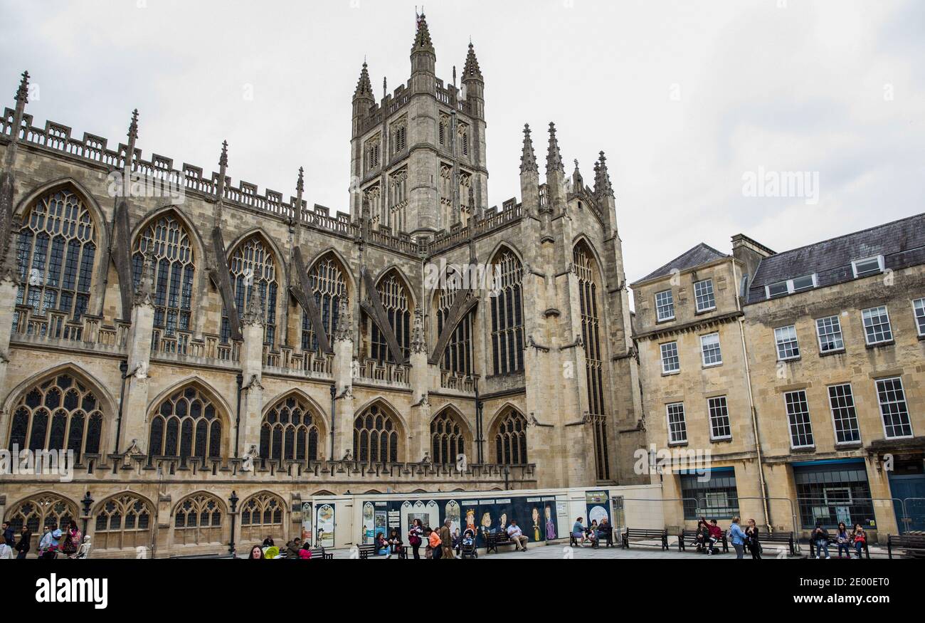 Bath abbey door hi-res stock photography and images - Alamy