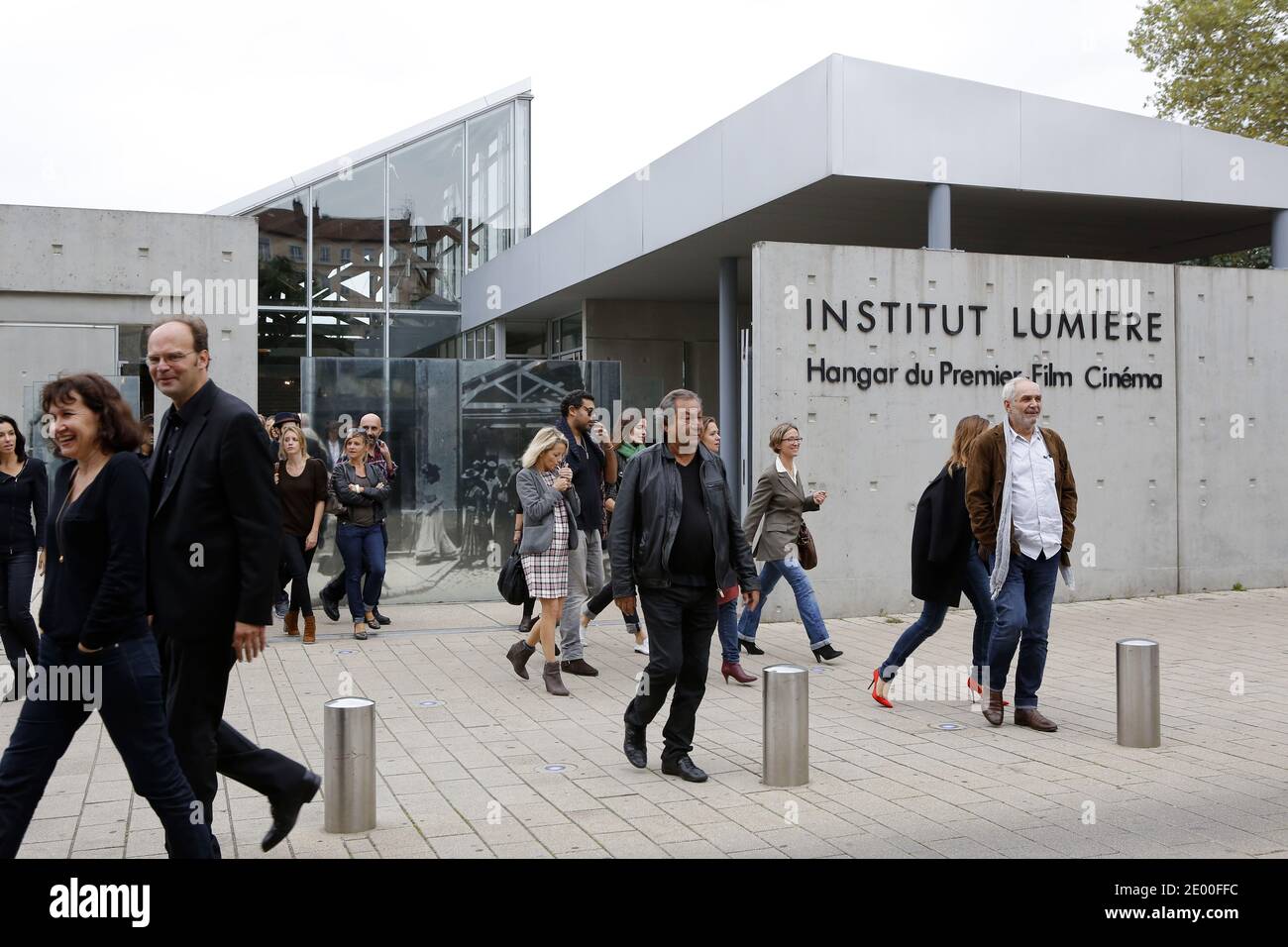 Workers leaving the lumiere factory hi-res stock photography and images ...