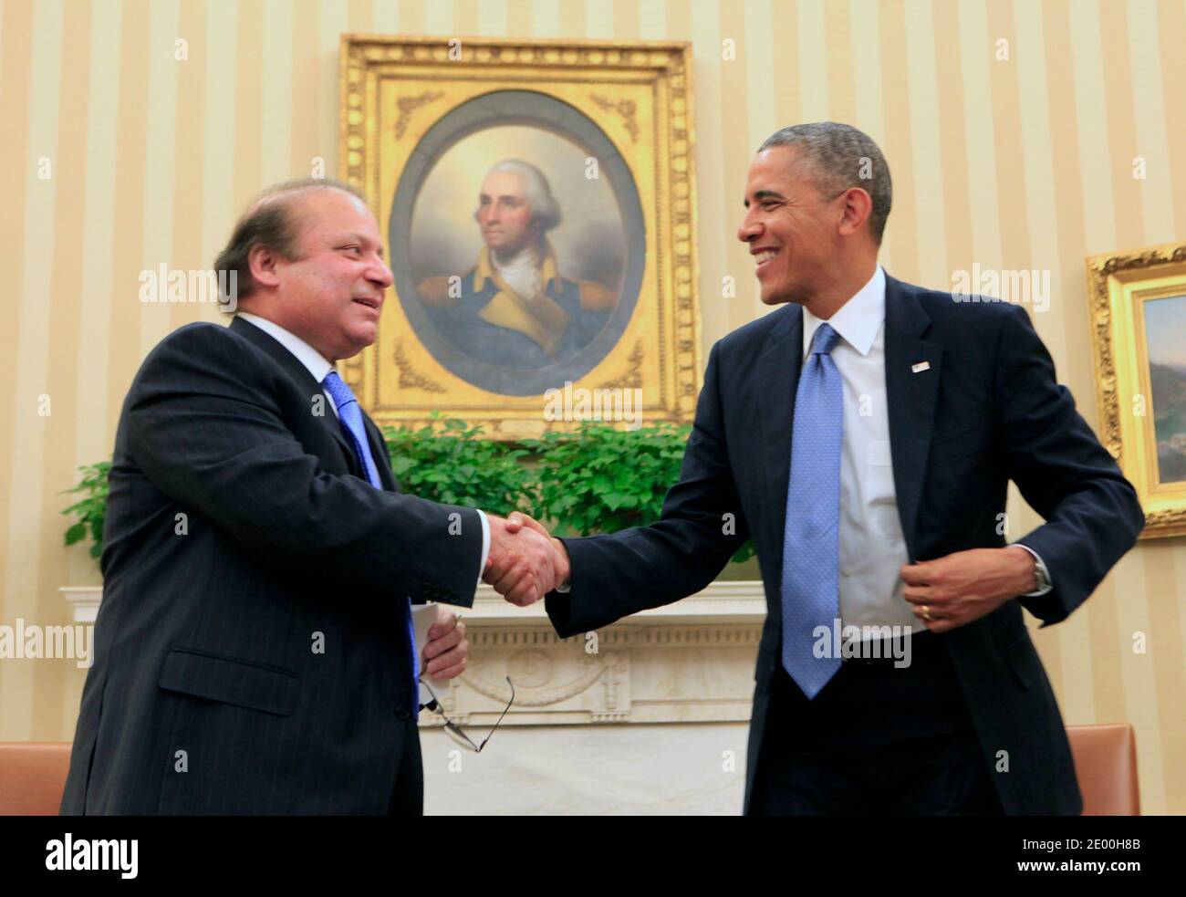President Barack Obama meets with Prime Minister Nawaz Sharif of ...