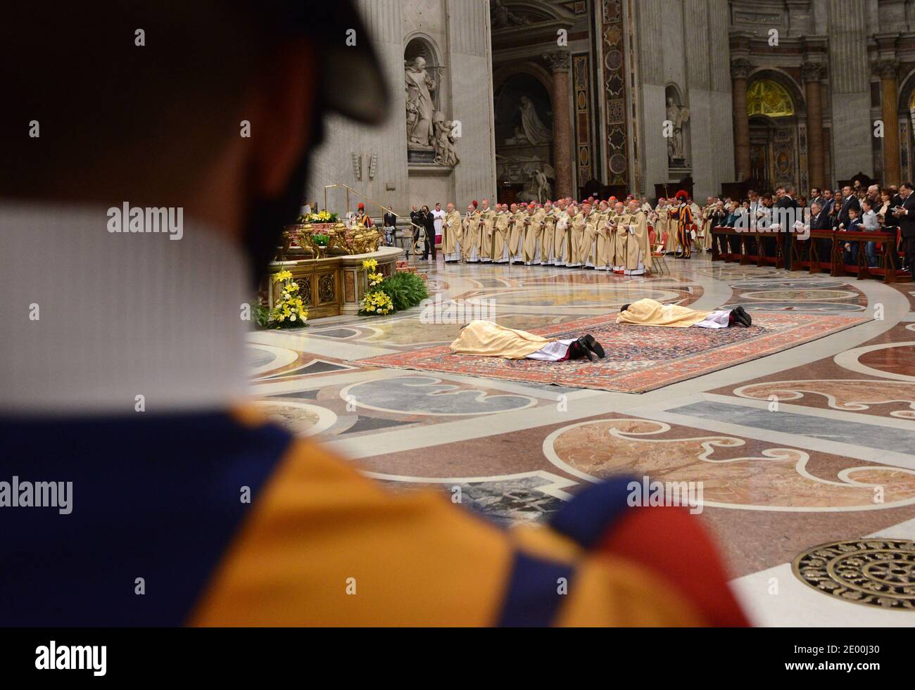 Pope Francis leads a bishops ordination ceremony in Saint Peter's ...