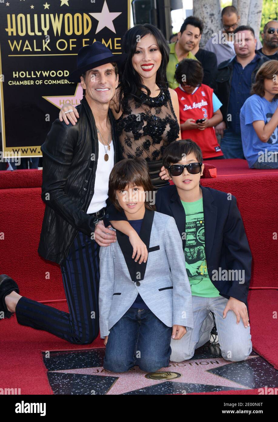 Perry Farrell of Jane's Addiction is honored with the 2,509th star on ...
