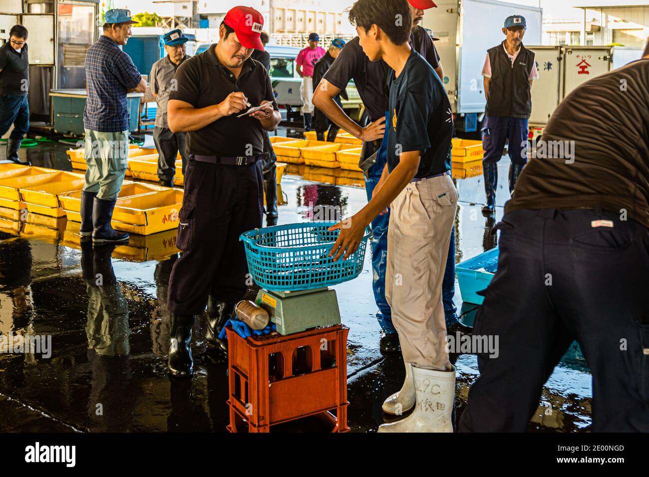 Human auction hi-res stock photography and images - Alamy