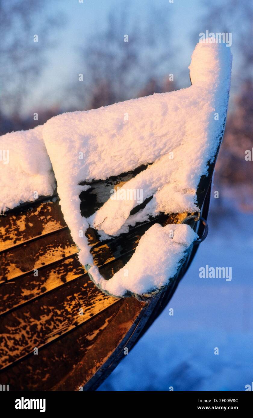 Rowboat bow hi-res stock photography and images - Alamy