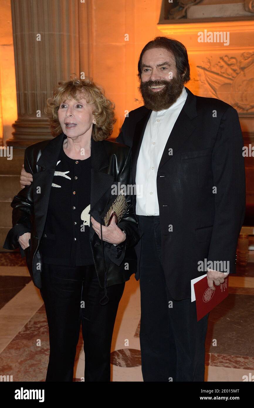 Halter marek hi-res stock photography and images - Alamy