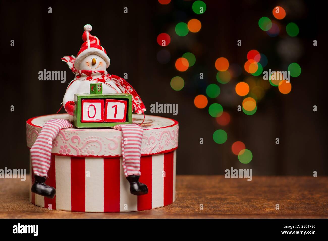 Sitting cubes hi-res stock photography and images - Alamy
