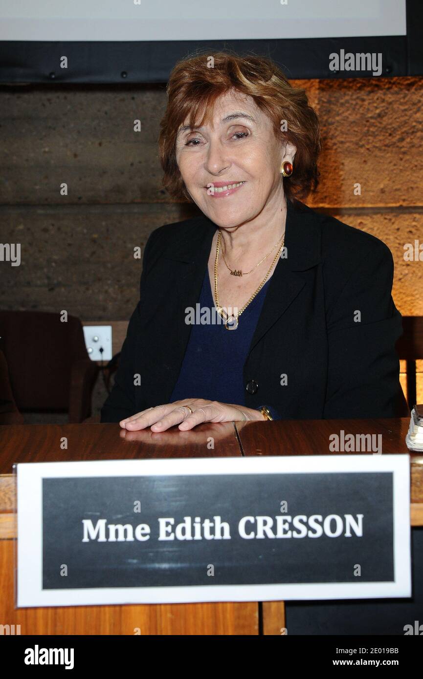 Edith Cresson attending the launch of the book Le Dictionnaire ...