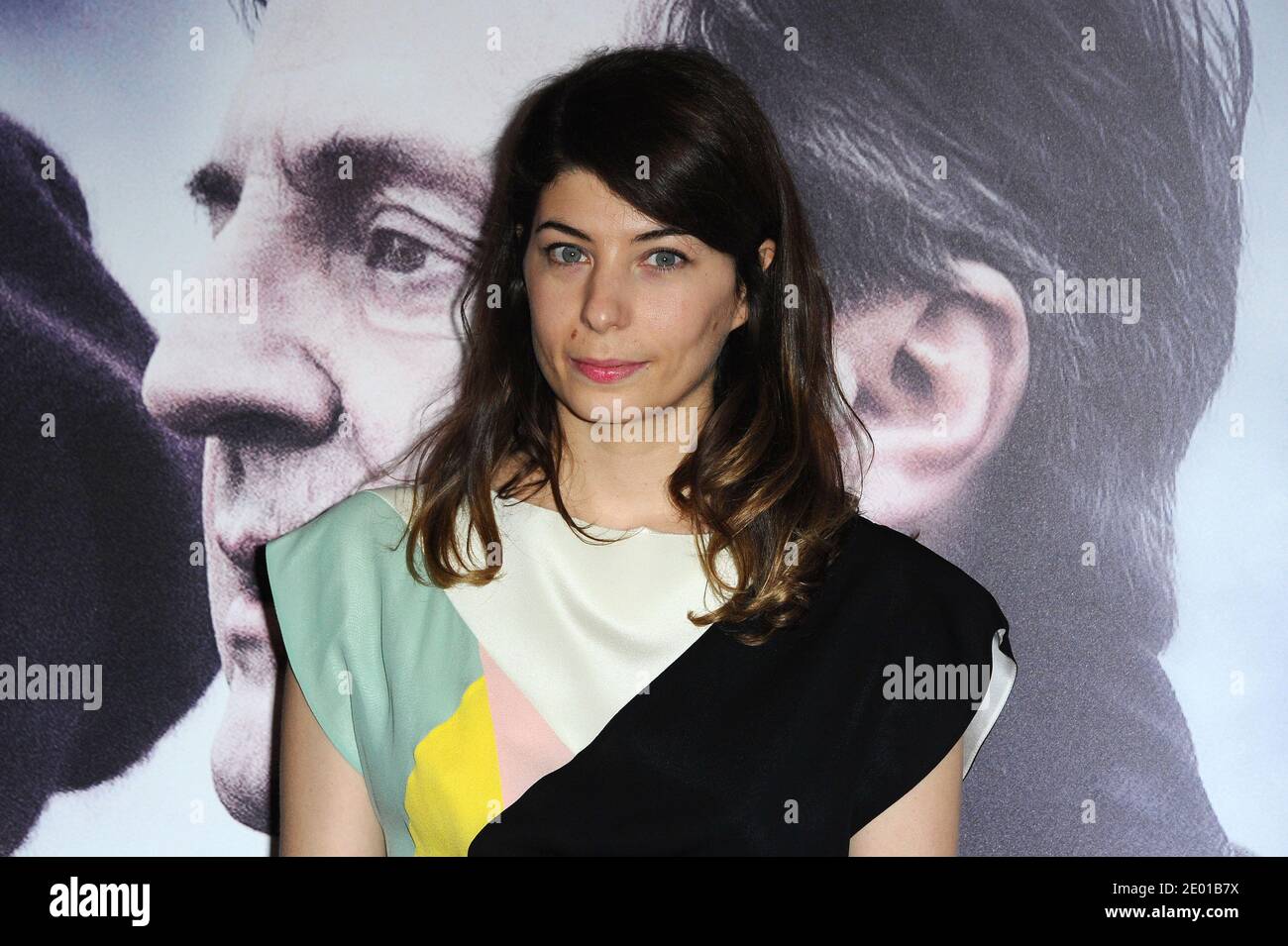 Anne Metzler (wearing Antonia Goy) attending the premiere of 'Avant l ...