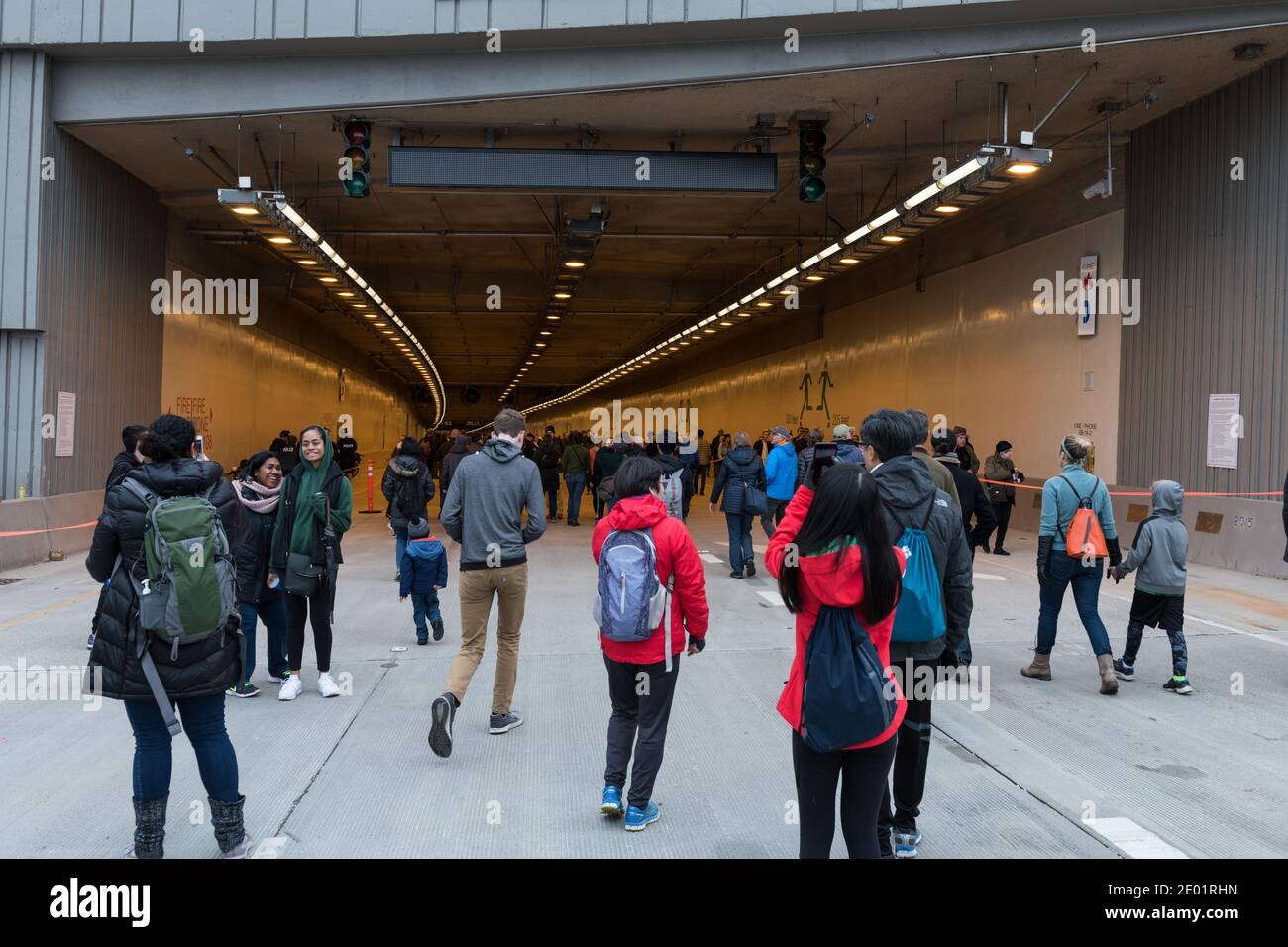 Emergency exit sign in tunnel hi-res stock photography and images - Alamy