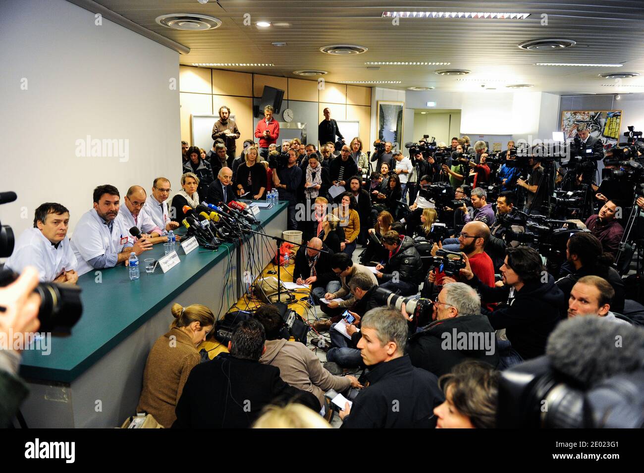 Neurosurgeon professor Stephan Chabardes, neurosurgeon Professor Jean ...