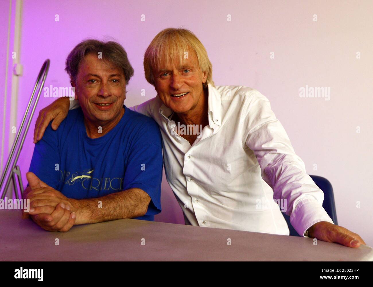 Dave chanteur france hi-res stock photography and images - Alamy
