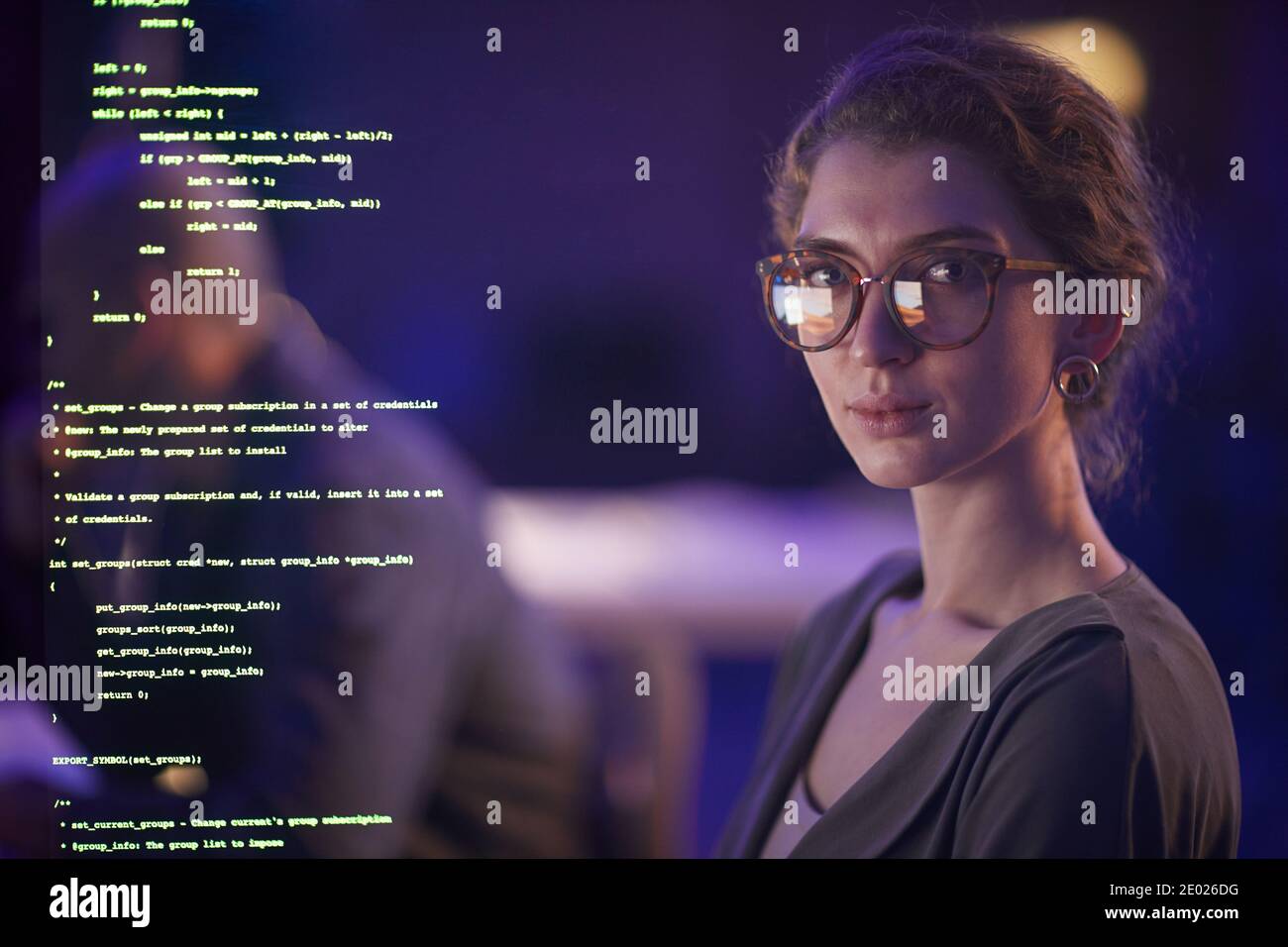 People wearing illuminated clothing hi-res stock photography and images ...