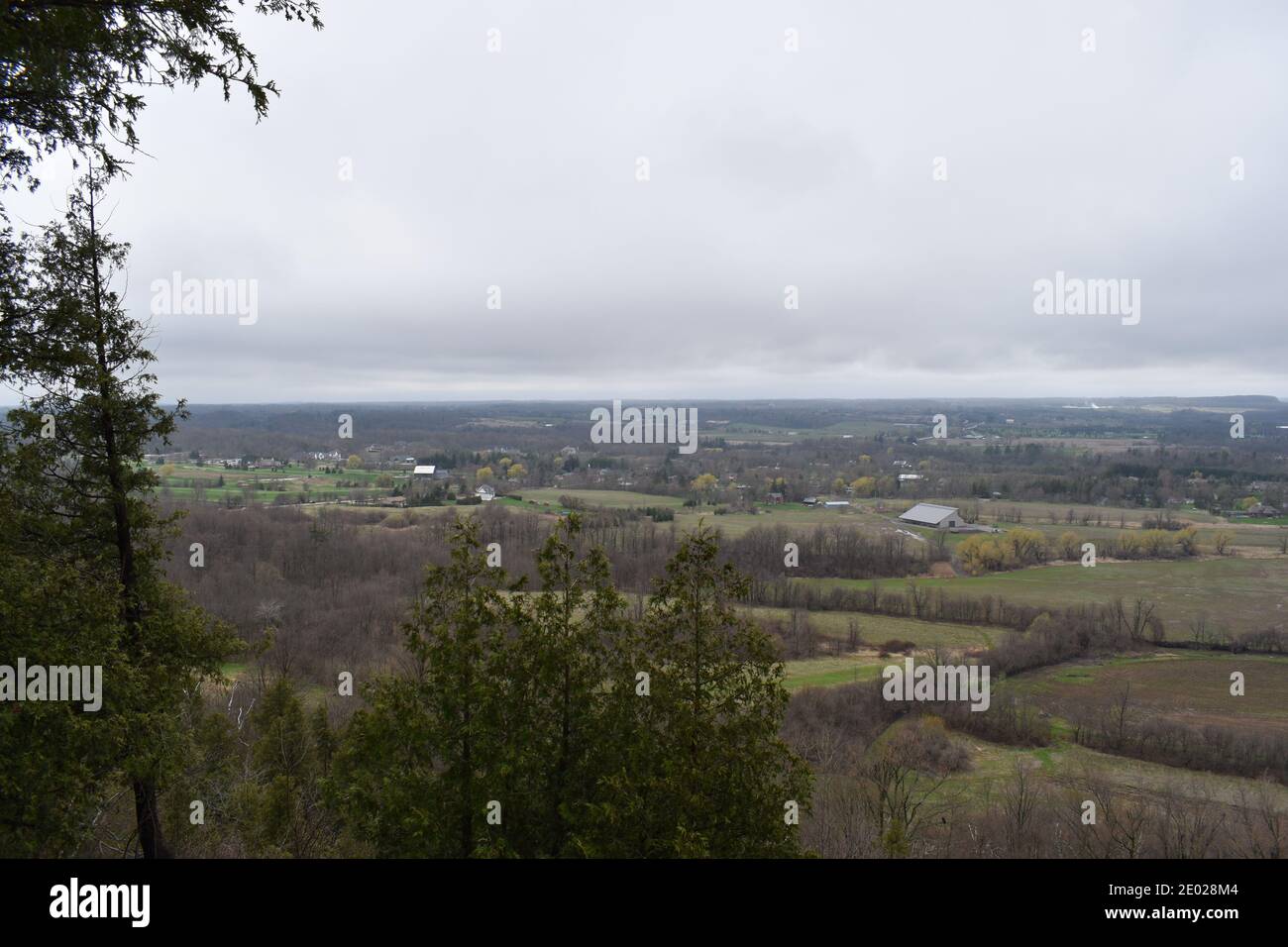 A view of the city from high above on the side of a cliff Stock Photo ...