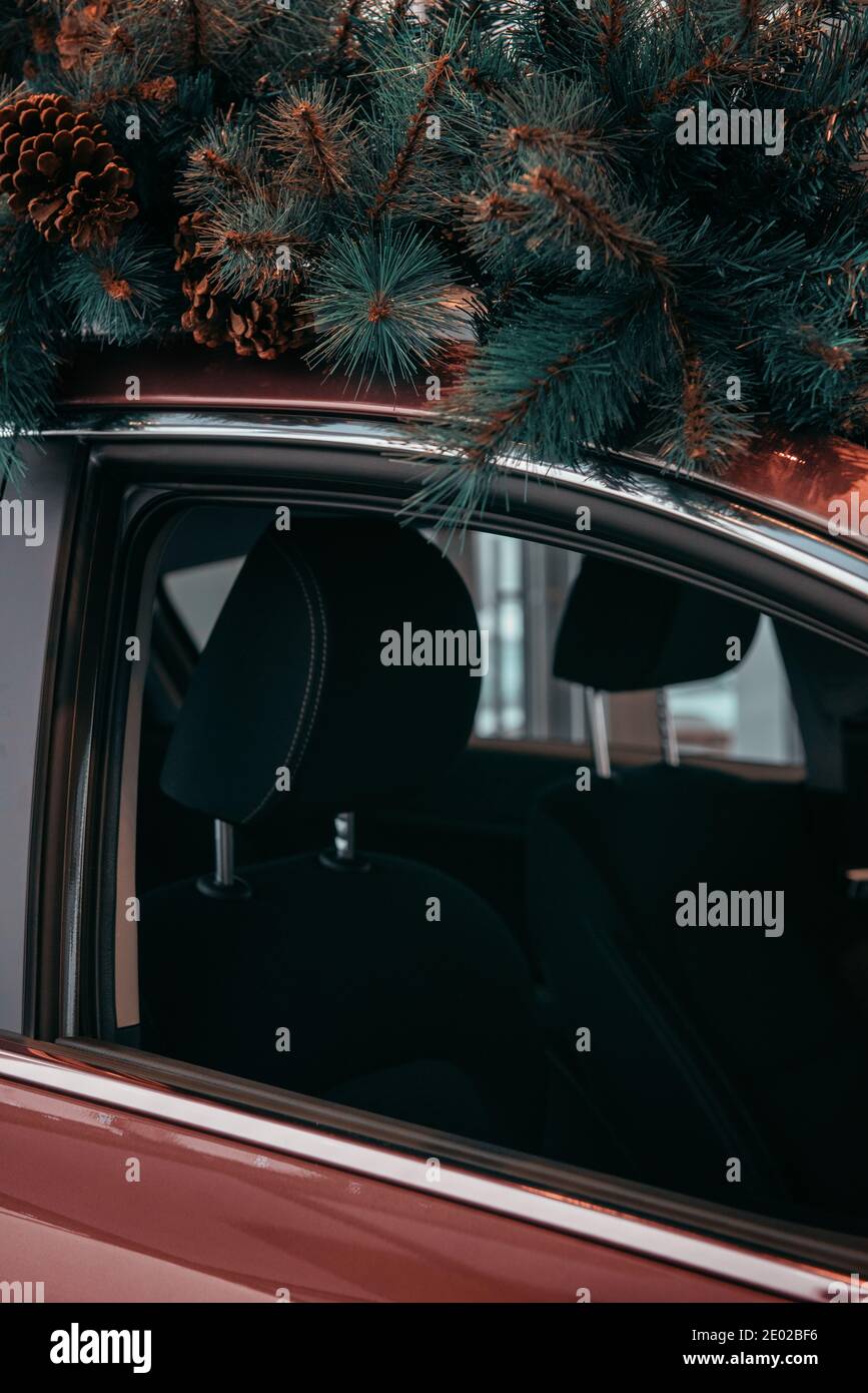 Car dealership christmas hi-res stock photography and images - Alamy