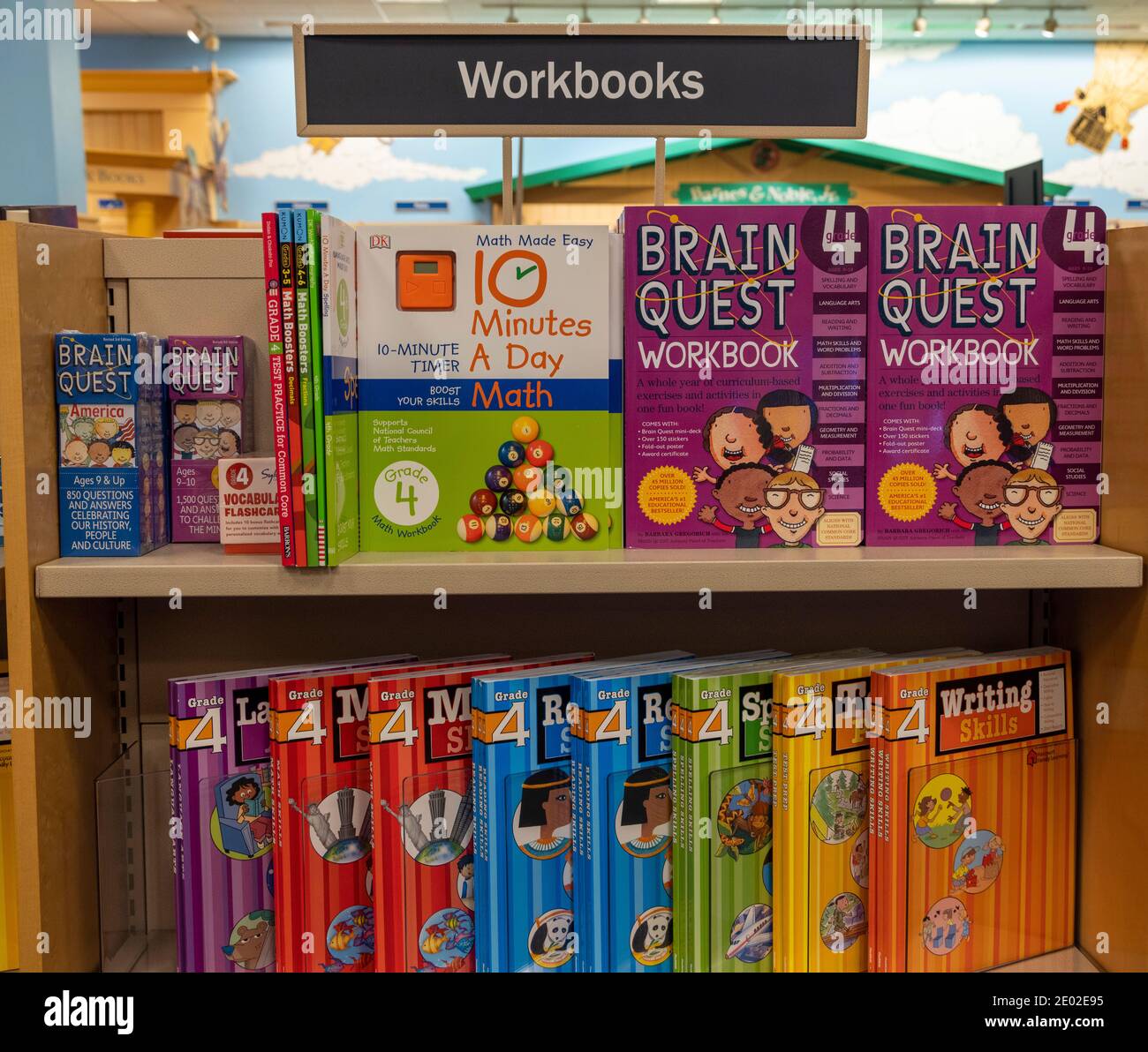 Brain stack books hi-res stock photography and images - Alamy