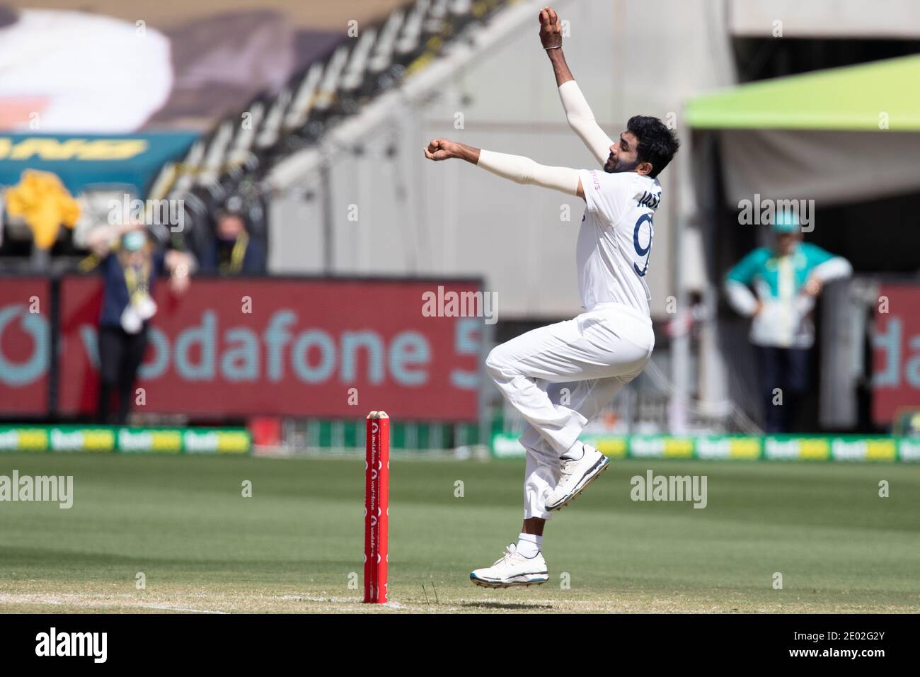 Jasprit bumrah training hi-res stock photography and images - Alamy
