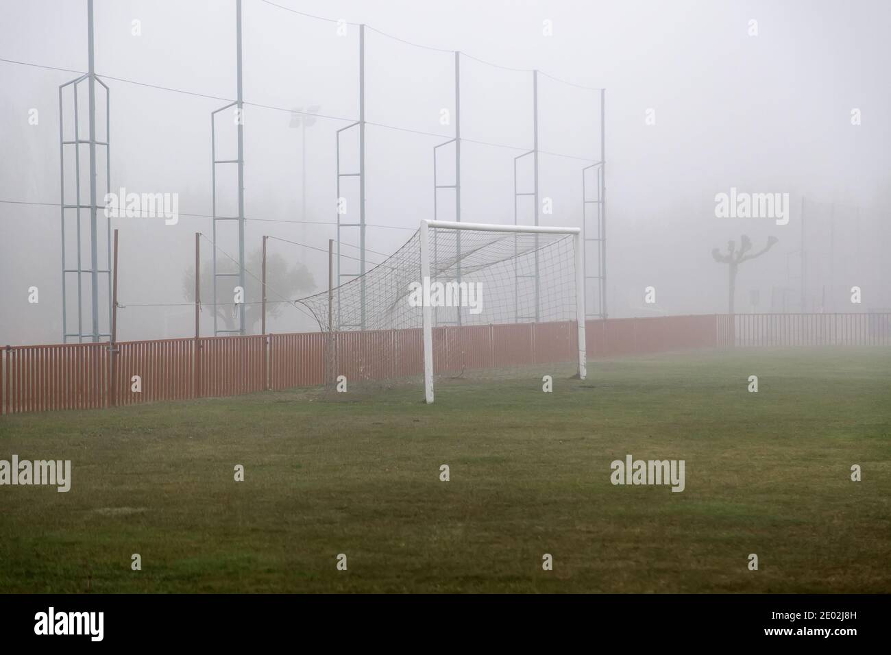 Fog soccer foggy weather game hi-res stock photography and images - Alamy