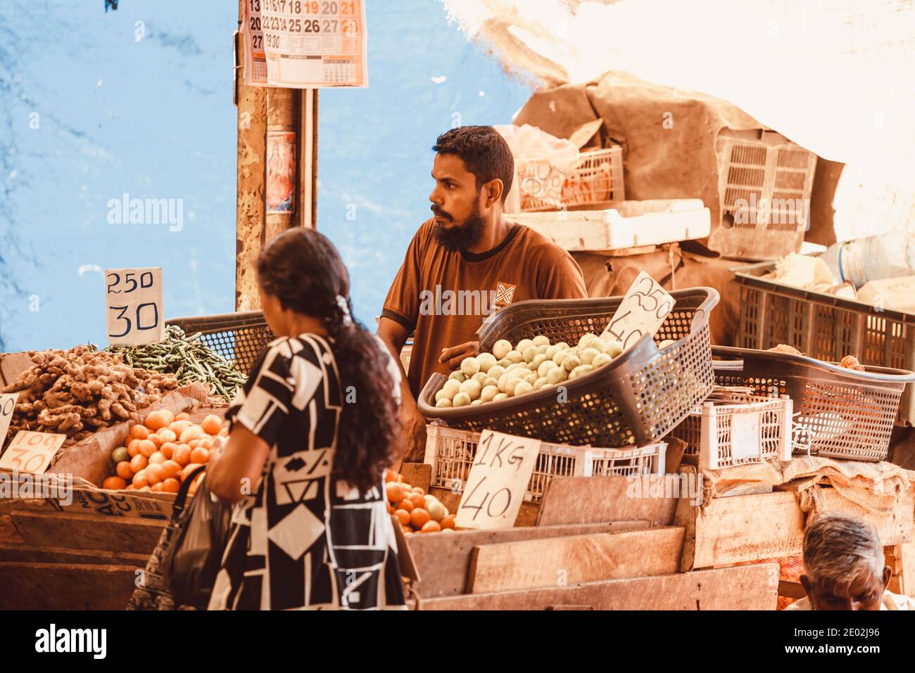 Busy street bazaar full hi-res stock photography and images - Alamy