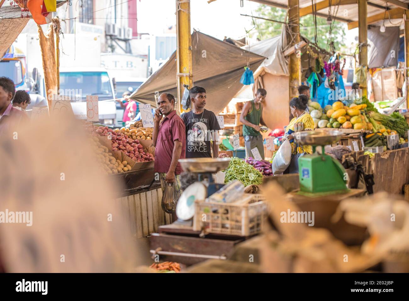 Sri Lanka, Colombo 09.03.2020. A Traditional street market in Colombo ...