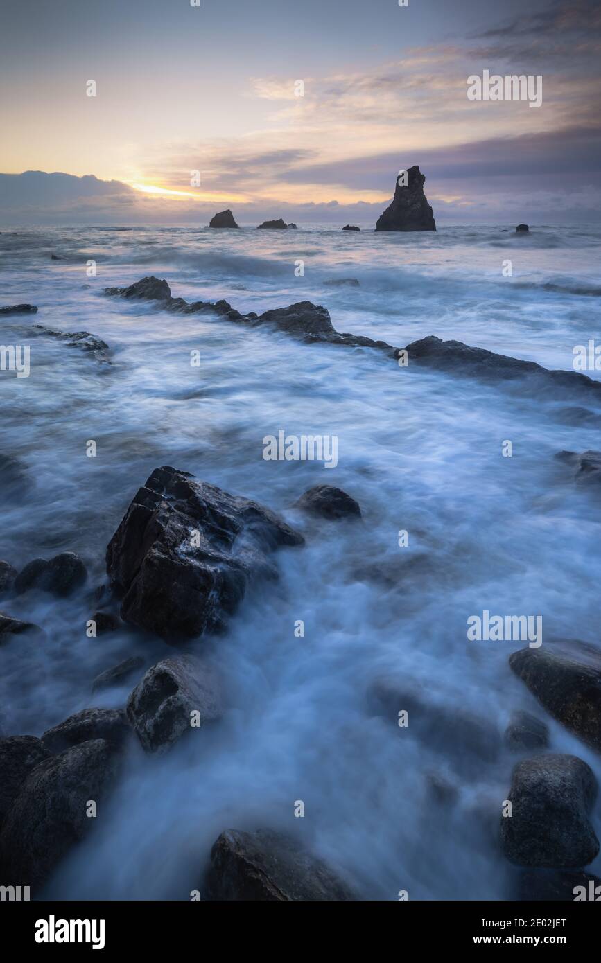 Mupe Bay, Lulworth Dorset Stock Photo - Alamy