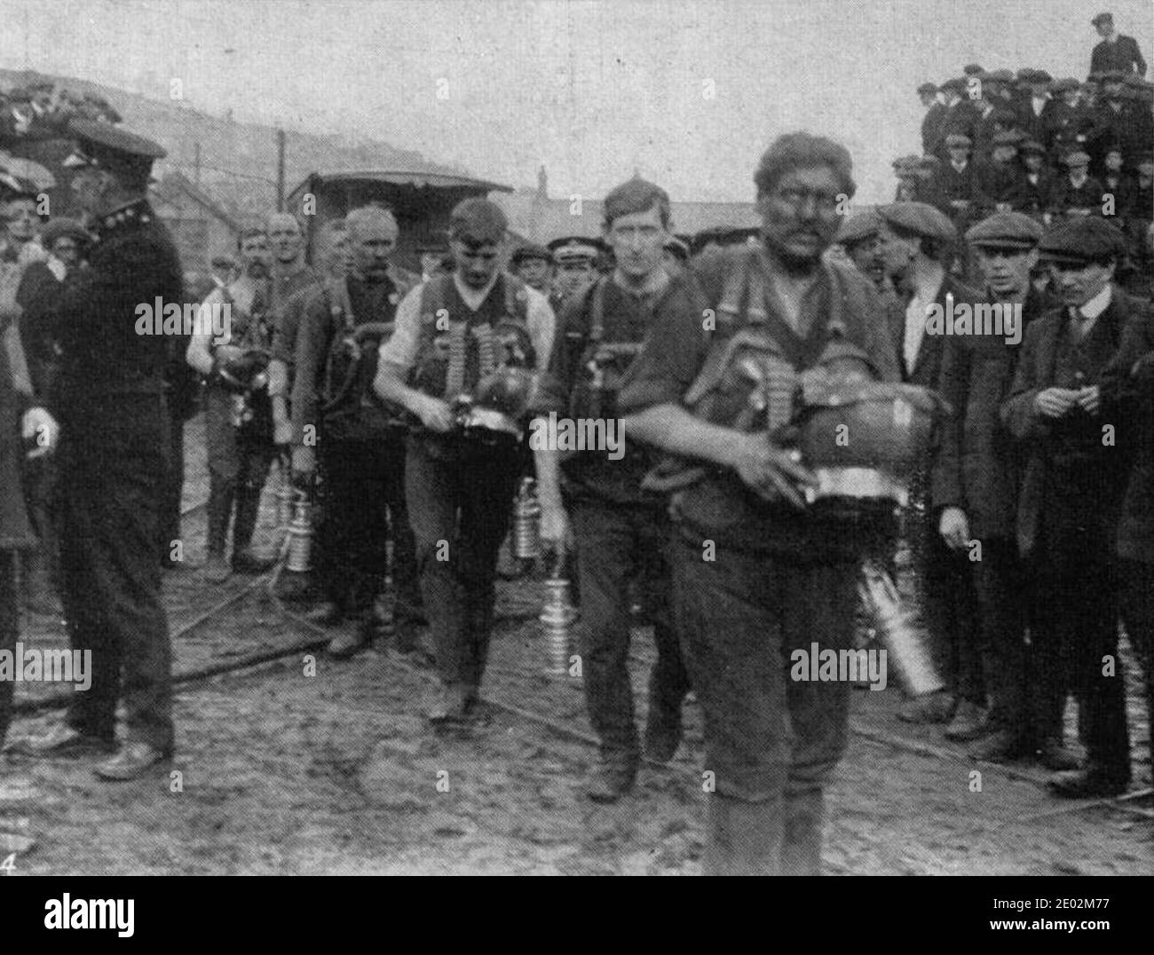 Photograph from The Illustrated London News of 18 October 1913 (issue ...