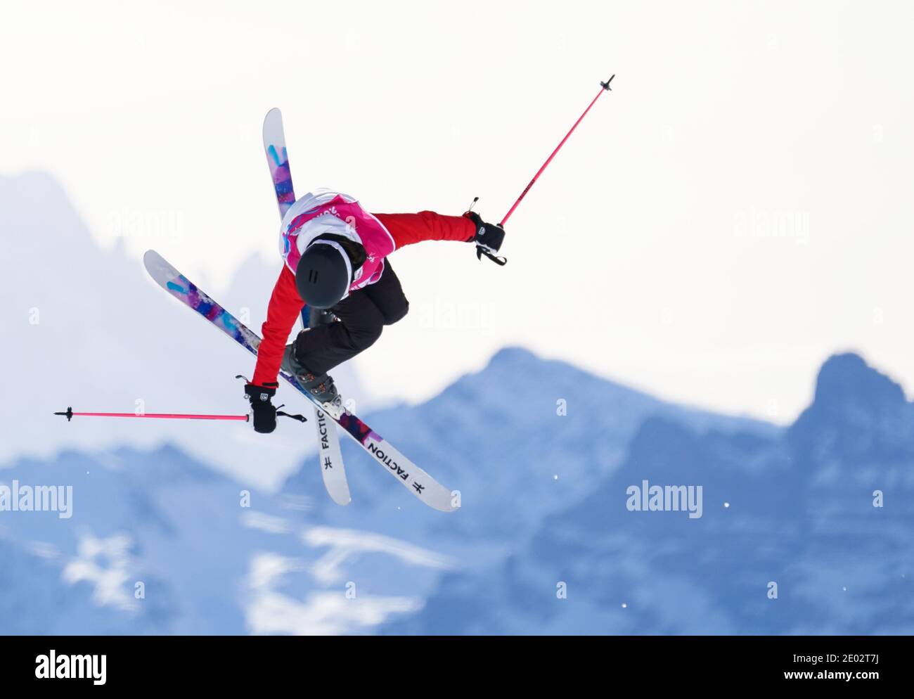 Two golds hi-res stock photography and images - Alamy