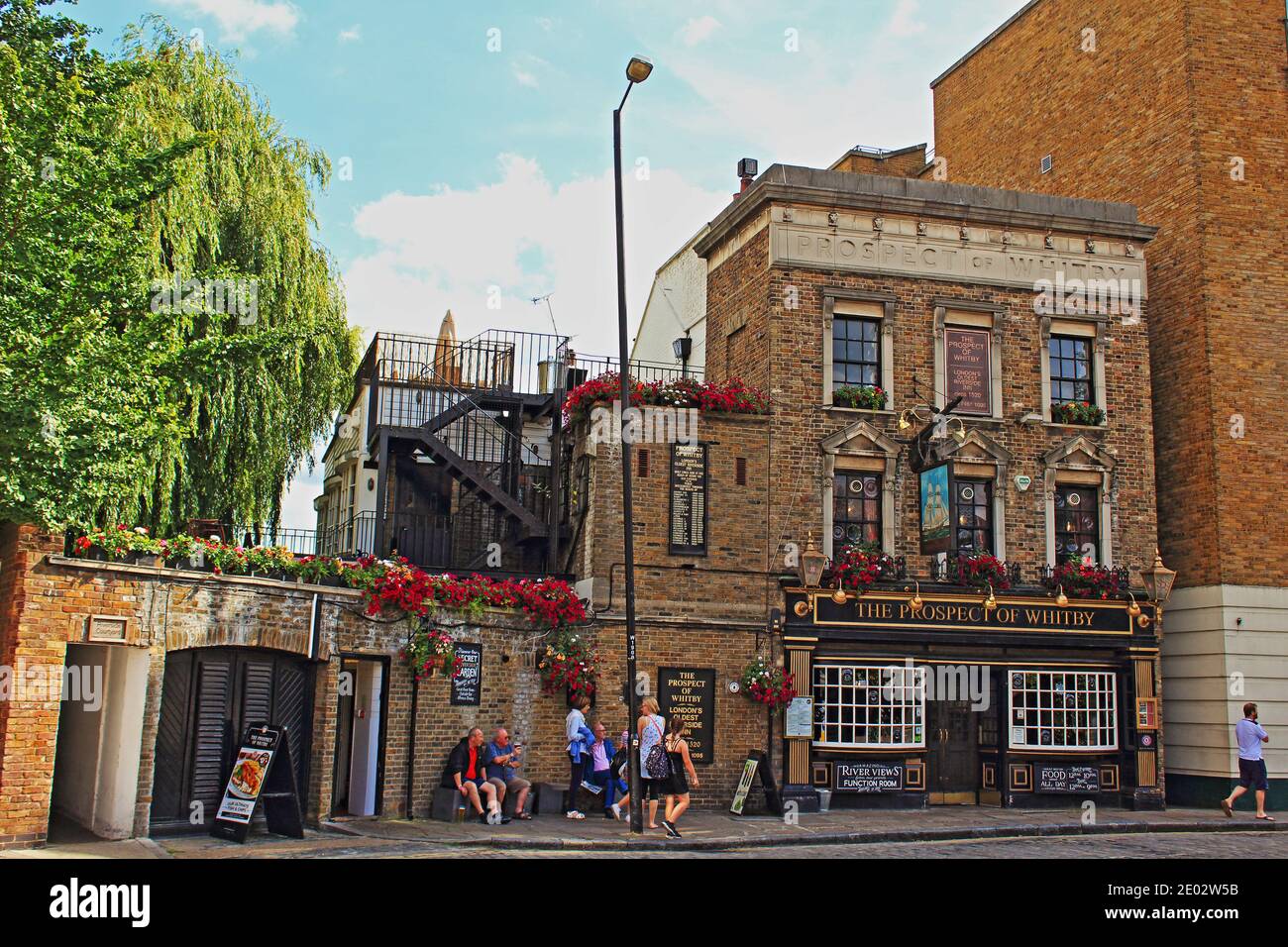 The Prospect of Whitby-historic public house on the banks of the Thames ...