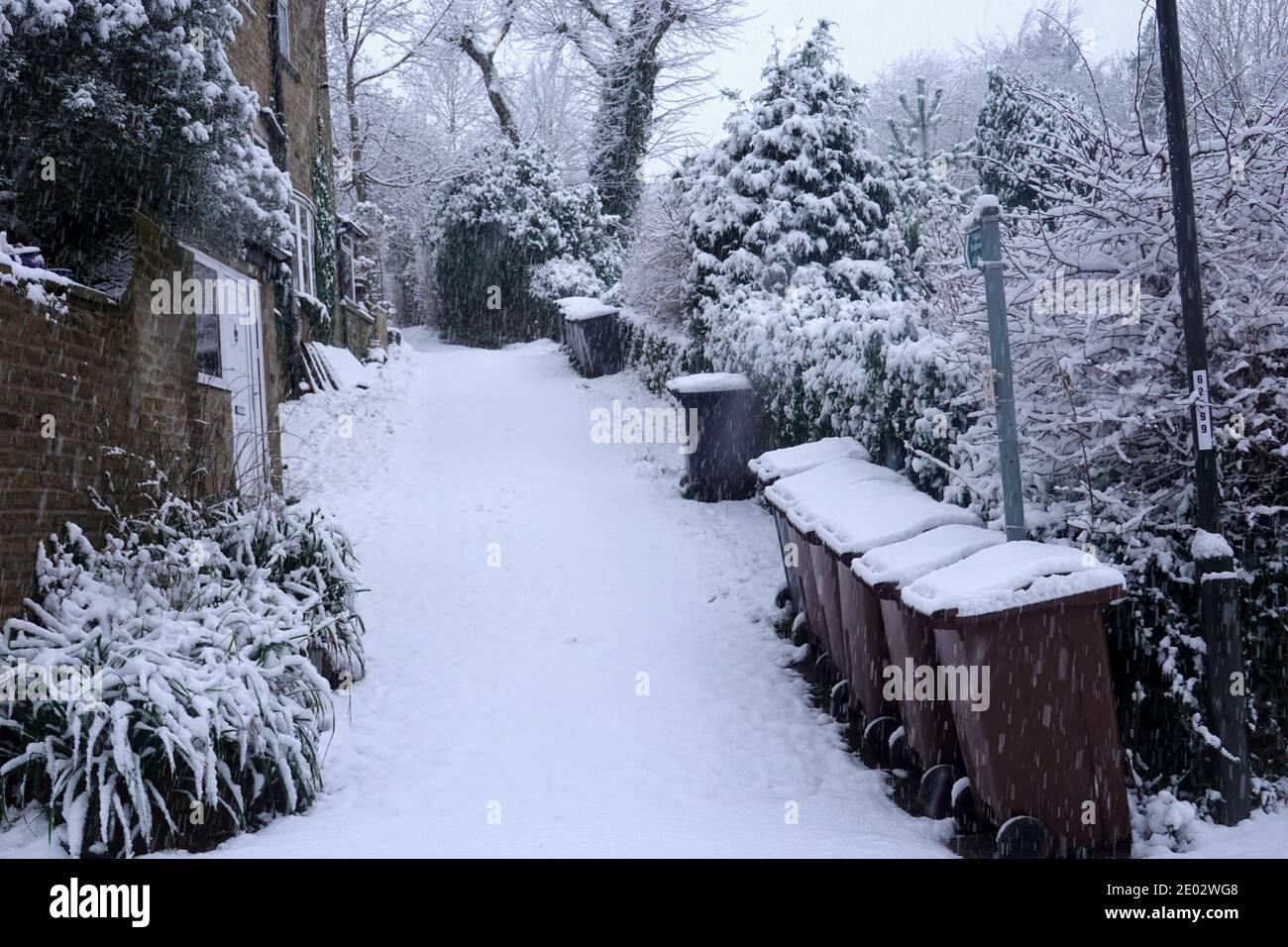 Snowfall in New Mills, Derbyshire on December 29, 2020 Stock Photo - Alamy