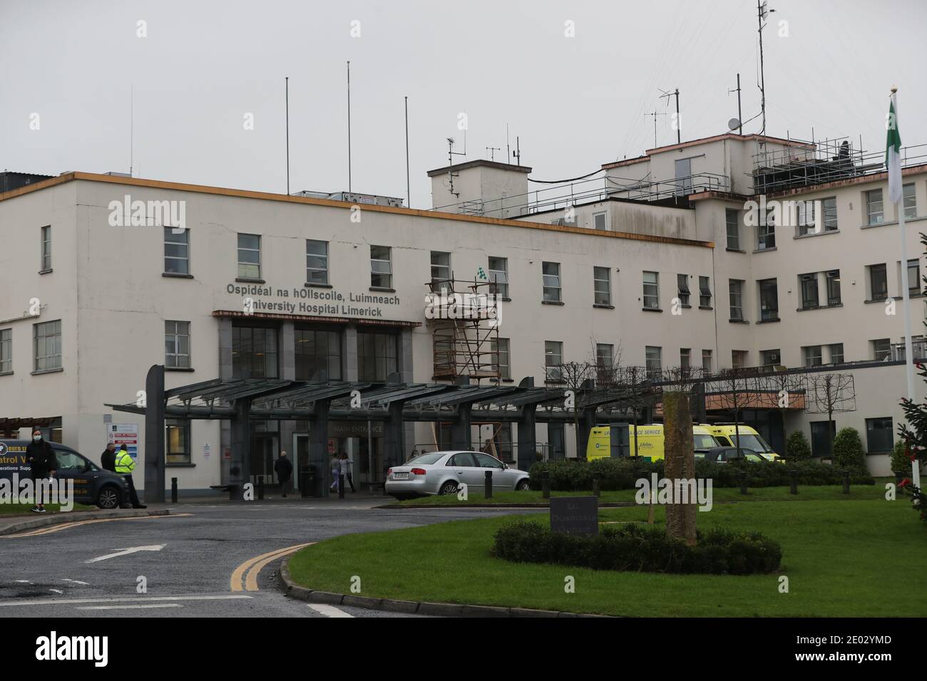 University hospital limerick hi-res stock photography and images - Alamy