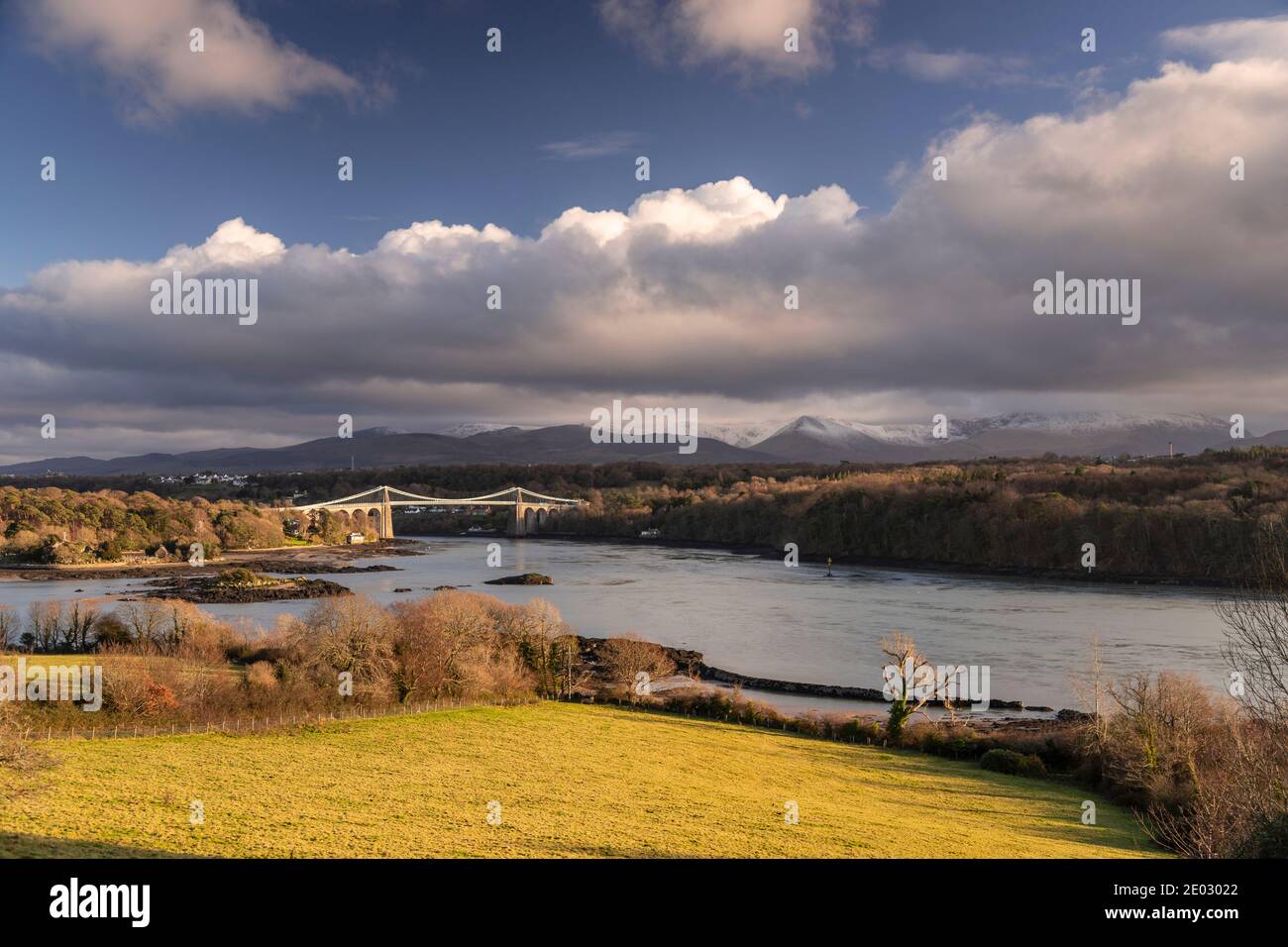 Suspension bridge over menai straits hi-res stock photography and ...