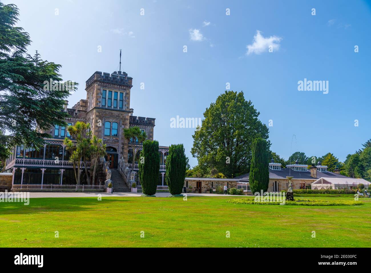 Dunedin larnach castle hi-res stock photography and images - Alamy
