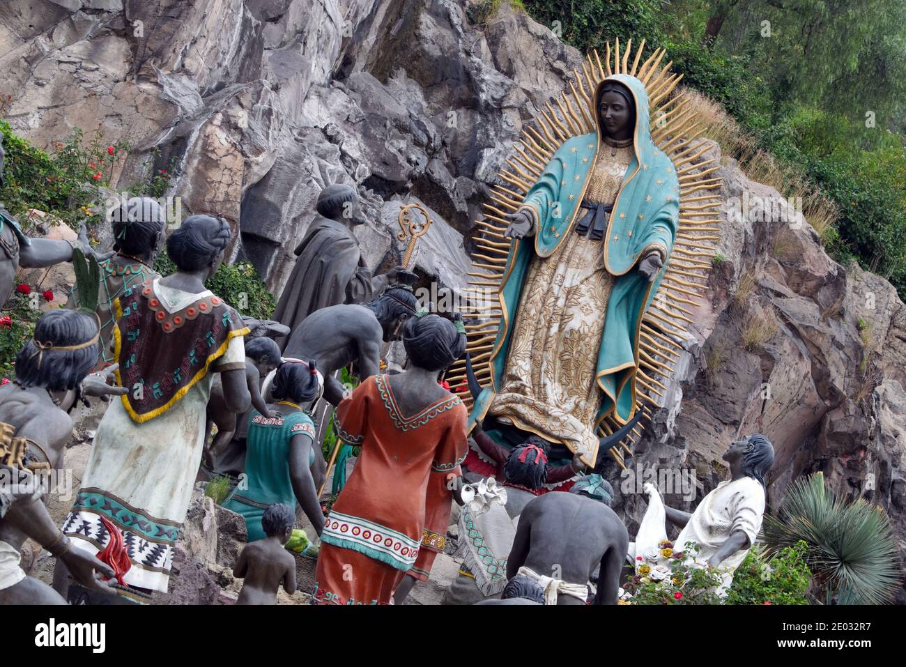 Mexico City, Mexico - October 18, 2017: Statue of Virgin Mary Appearing ...