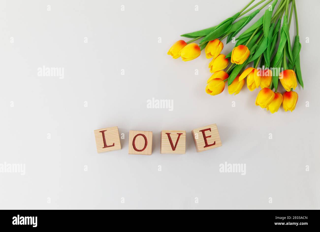 Blocks spell the word hi-res stock photography and images - Alamy