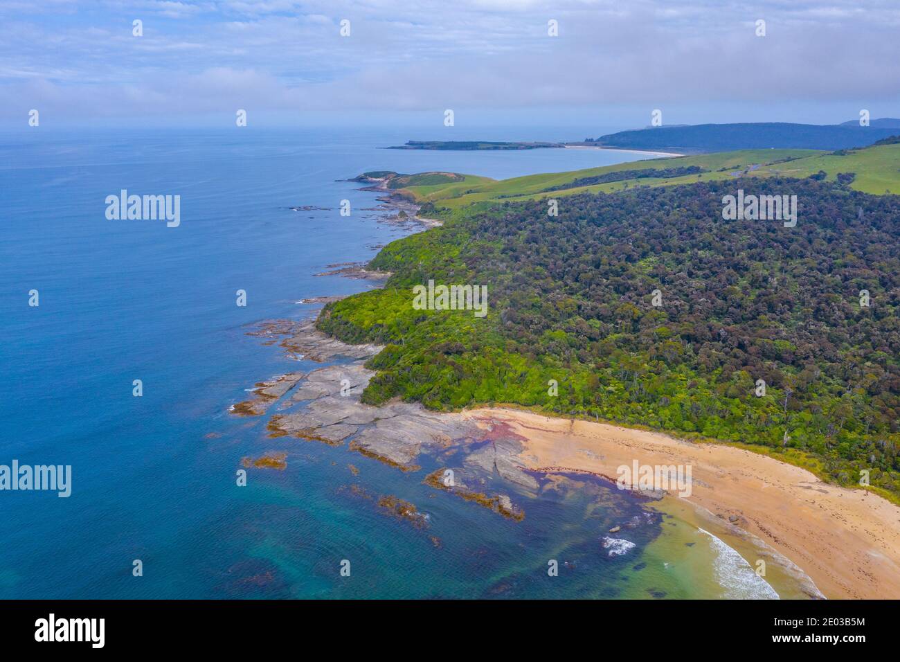 Tahakopa bay at Caitlins region of New Zealand Stock Photo - Alamy
