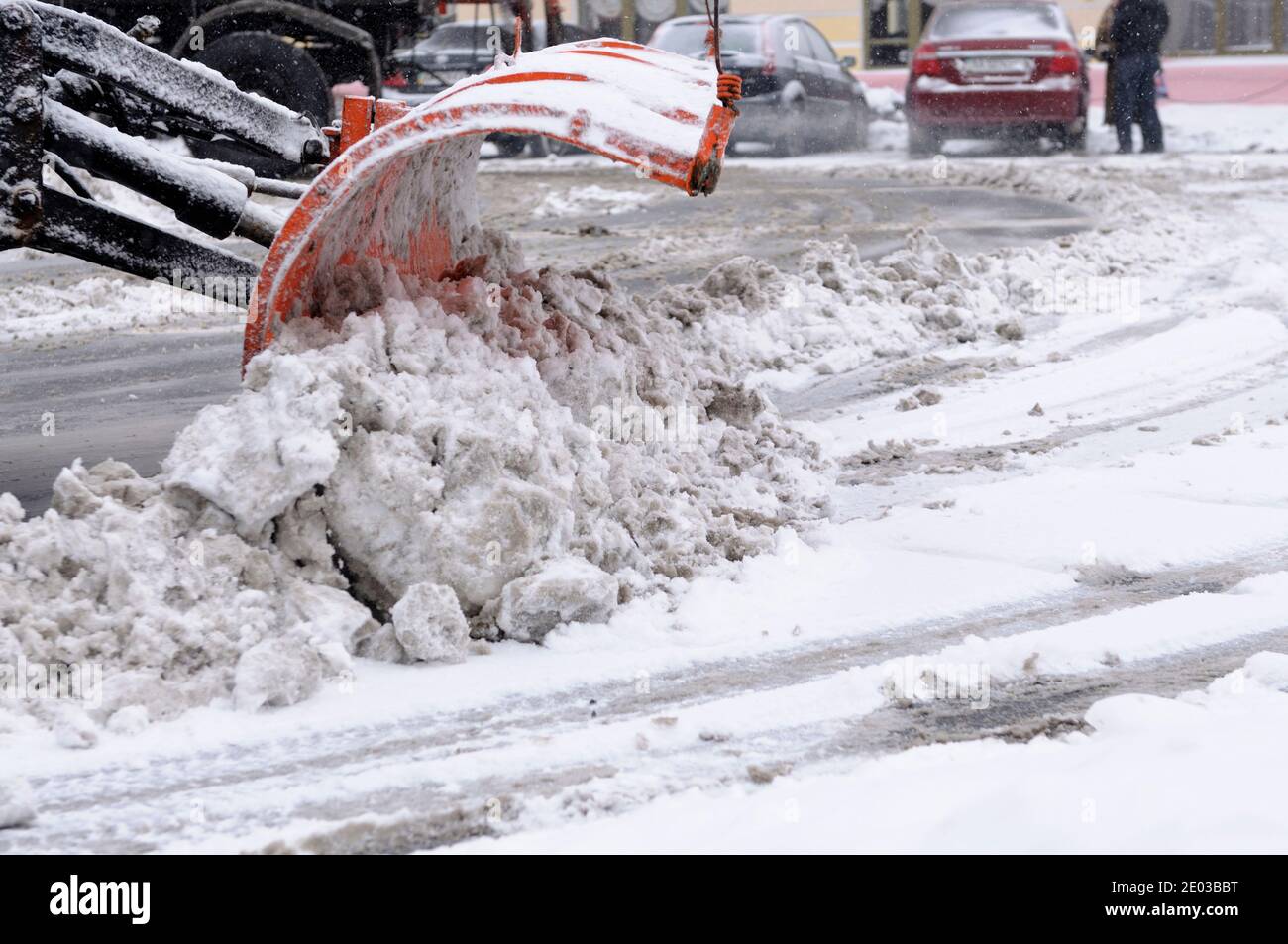 Tractor removing snow hi-res stock photography and images - Alamy
