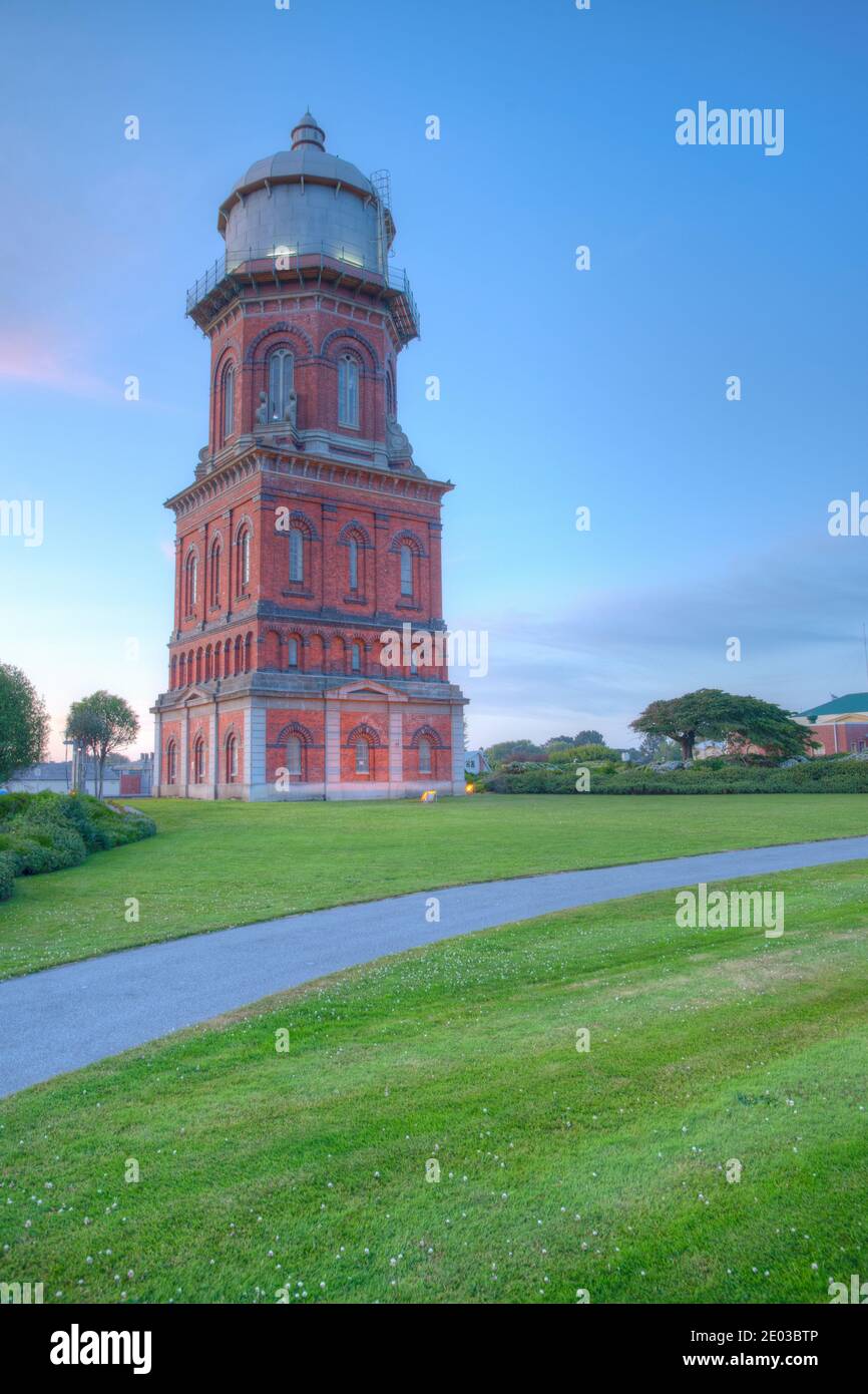 Invercargill brick tower hi-res stock photography and images - Alamy