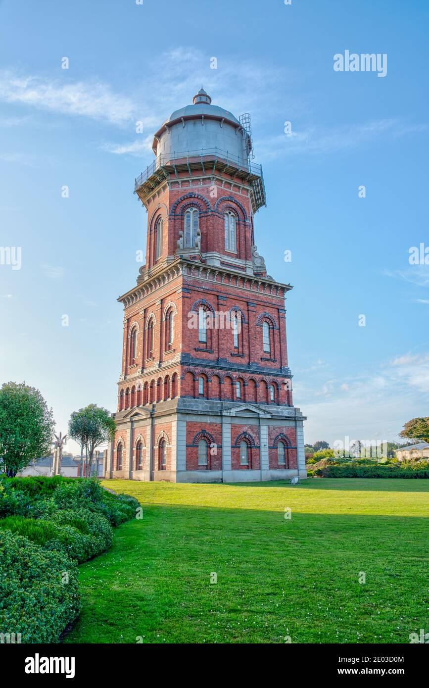 Sunset view of Invercargill Water Tower in New Zealand Stock Photo - Alamy