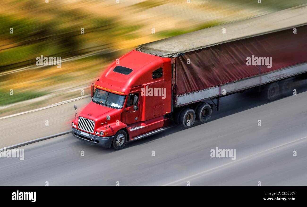 Cargo markings hi-res stock photography and images - Alamy